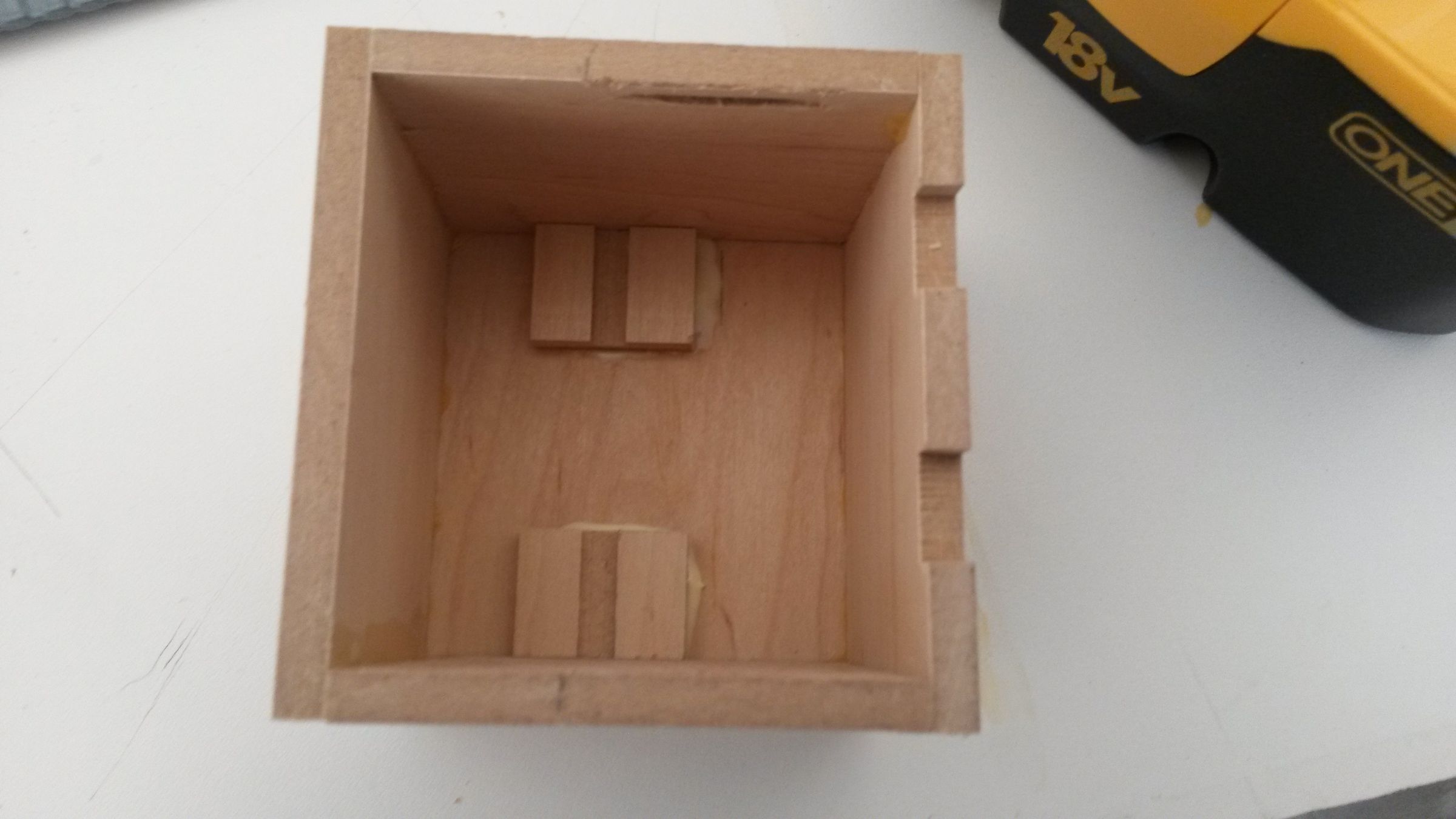 Cordless Tool Battery to USB Charger : 4 Steps (with Pictures ...