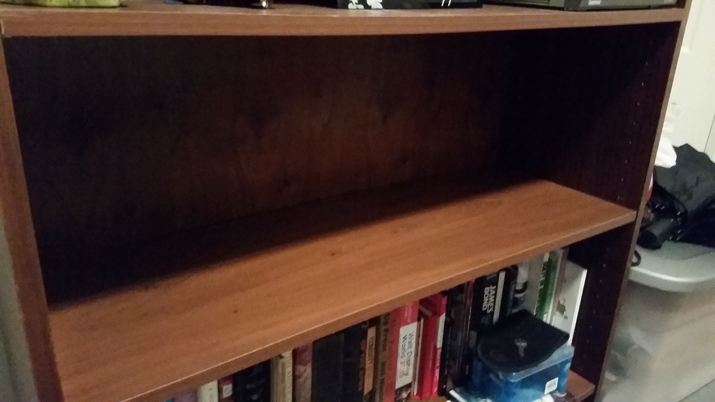 Fix Saggy Book Shelf : 6 Steps - Instructables