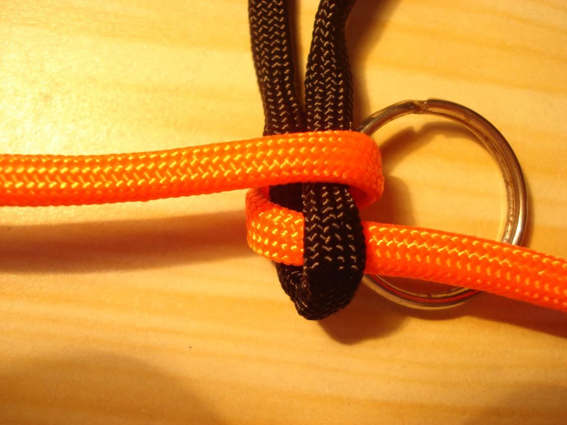 How to Make a Box Knot Keychain Out of Paracord : 11 Steps - Instructables