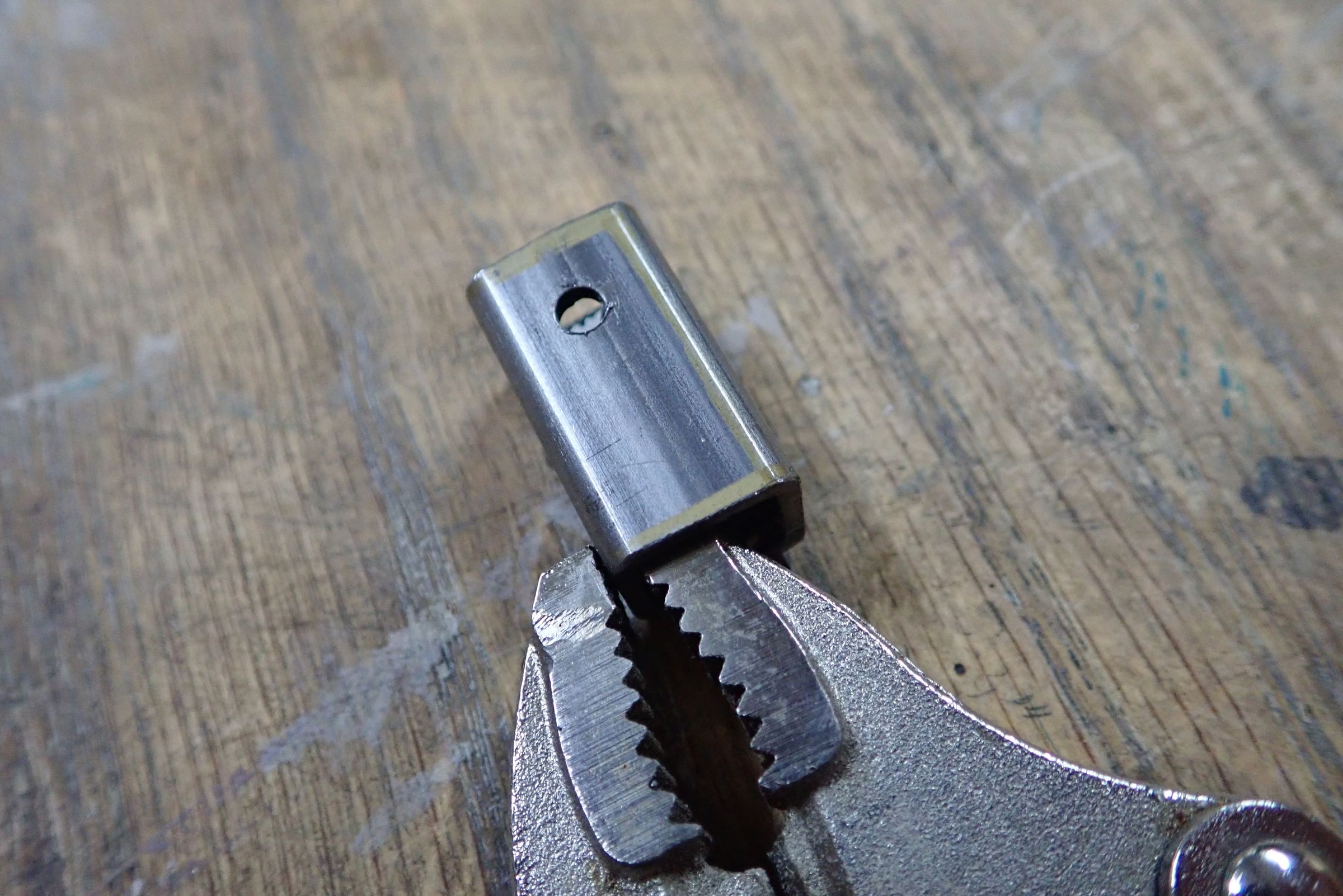 How to Make a Custom Sewing Machine Case : 18 Steps (with Pictures ...