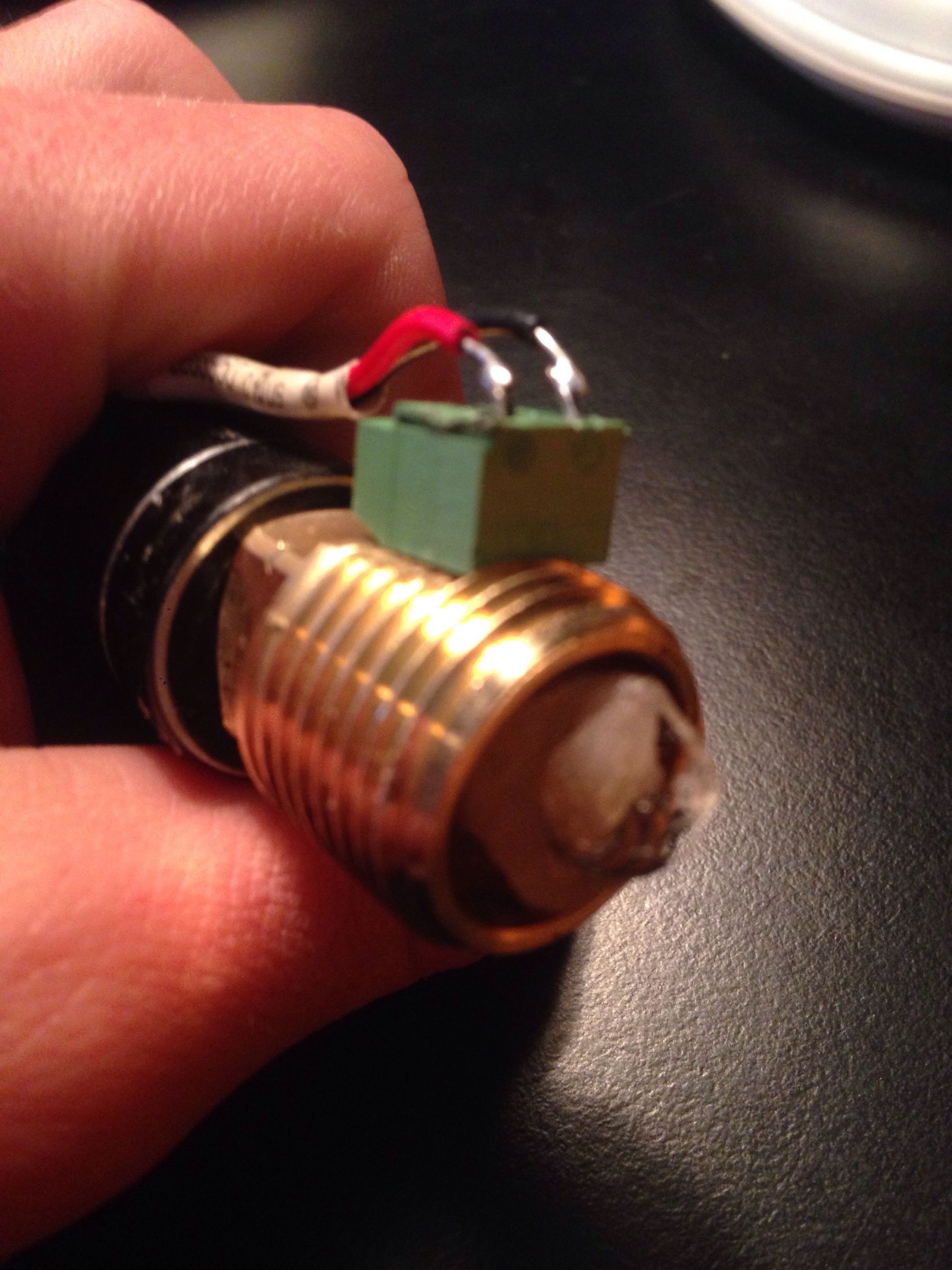 Homemade Vape Pen (e-cig) : 4 Steps - Instructables