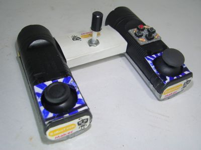 DIY WIRELESS REMOTE CONTROLLER FOR ROBOTS, RC BOATS .. : 7 Steps (with ...