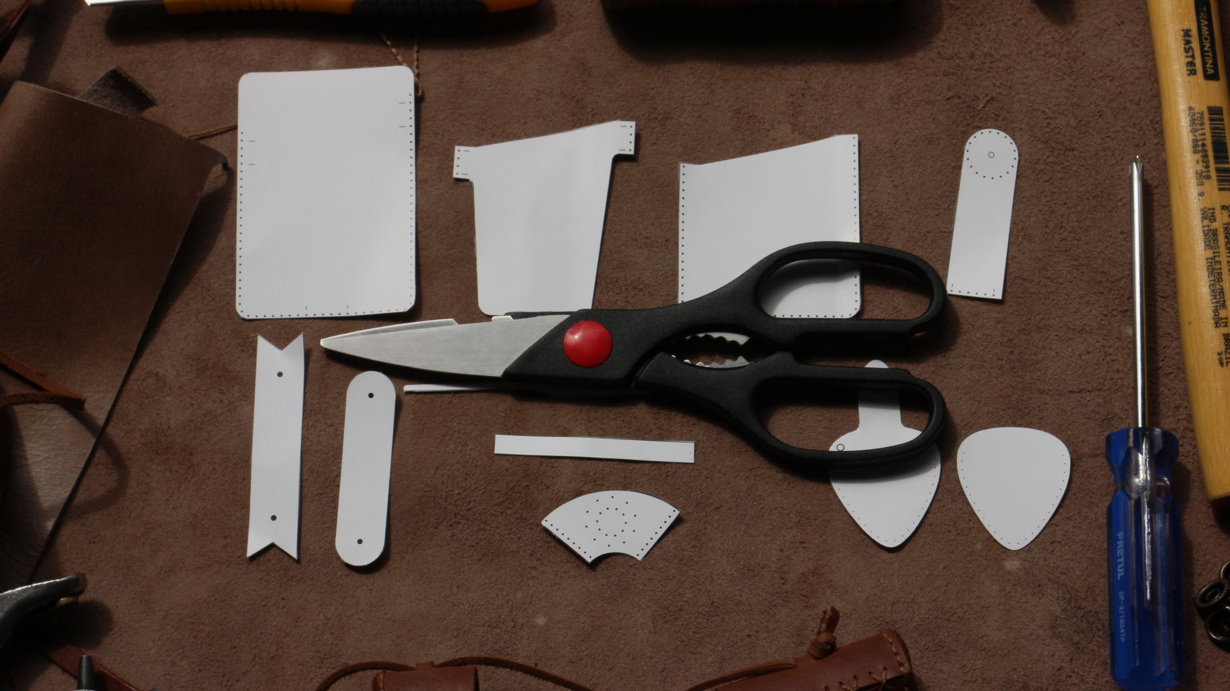 7 Scrap Leather Projects : 10 Steps (with Pictures) - Instructables