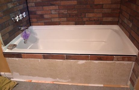TILING a BATHTUB PANEL : 4 Steps (with Pictures) - Instructables