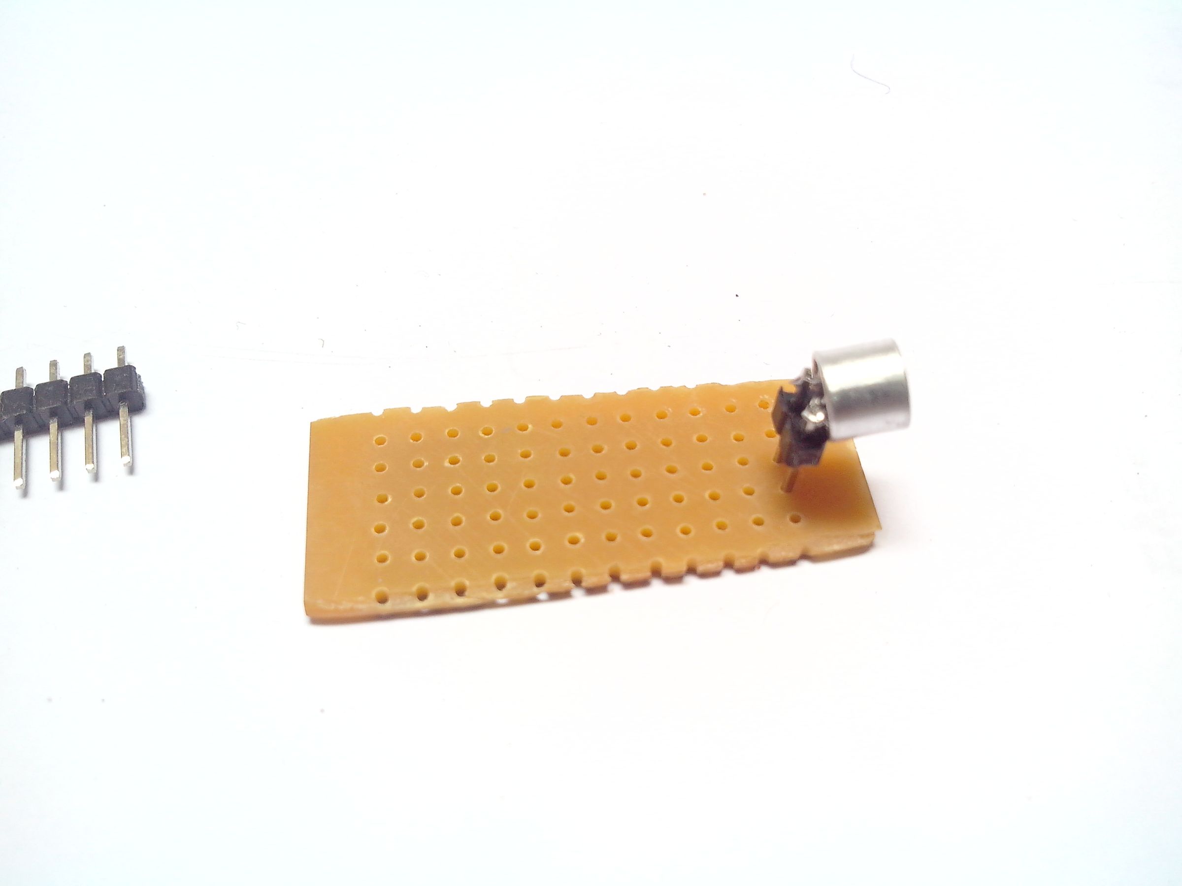 Mini Audio Transmitter : 8 Steps (with Pictures) - Instructables