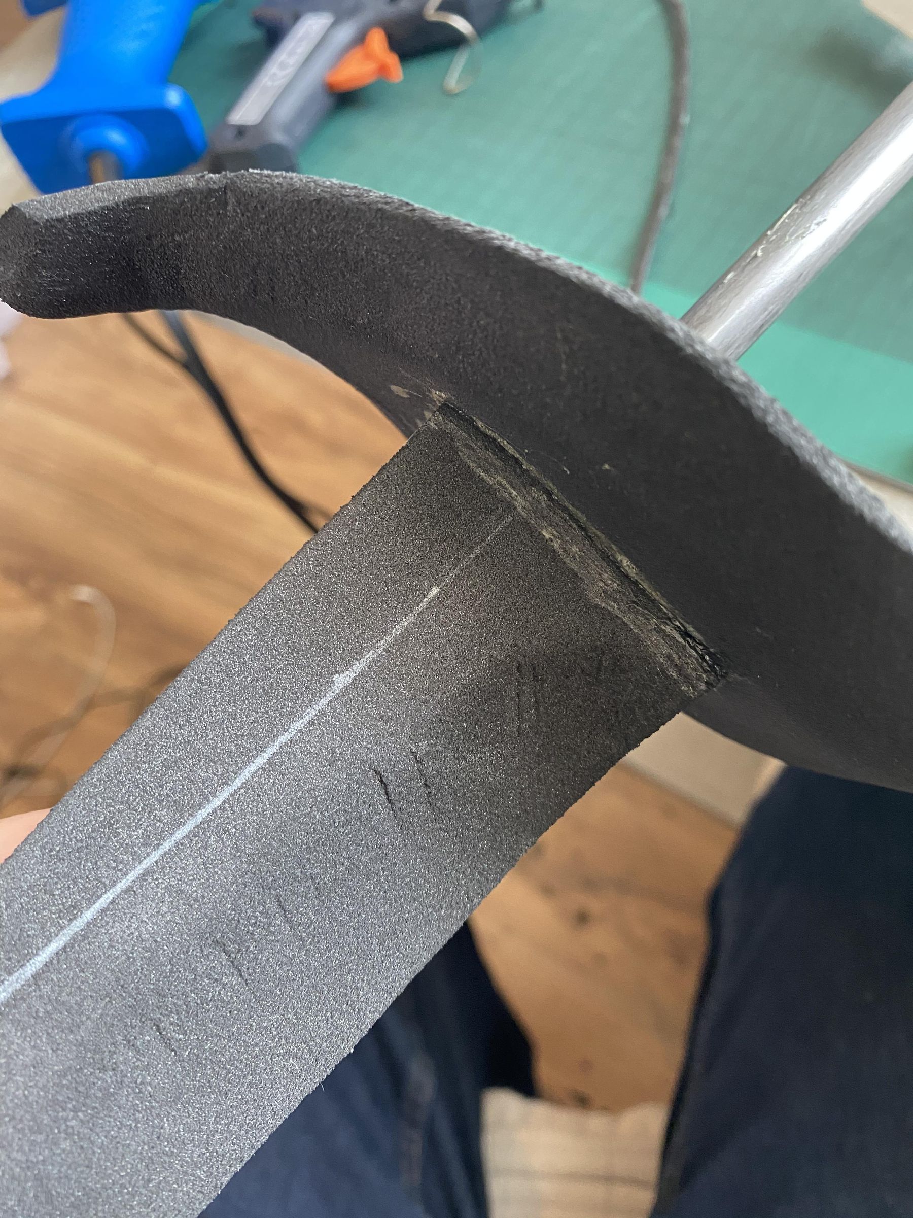 How to Make a LARP Safe Pirate Cutlass : 28 Steps (with Pictures ...