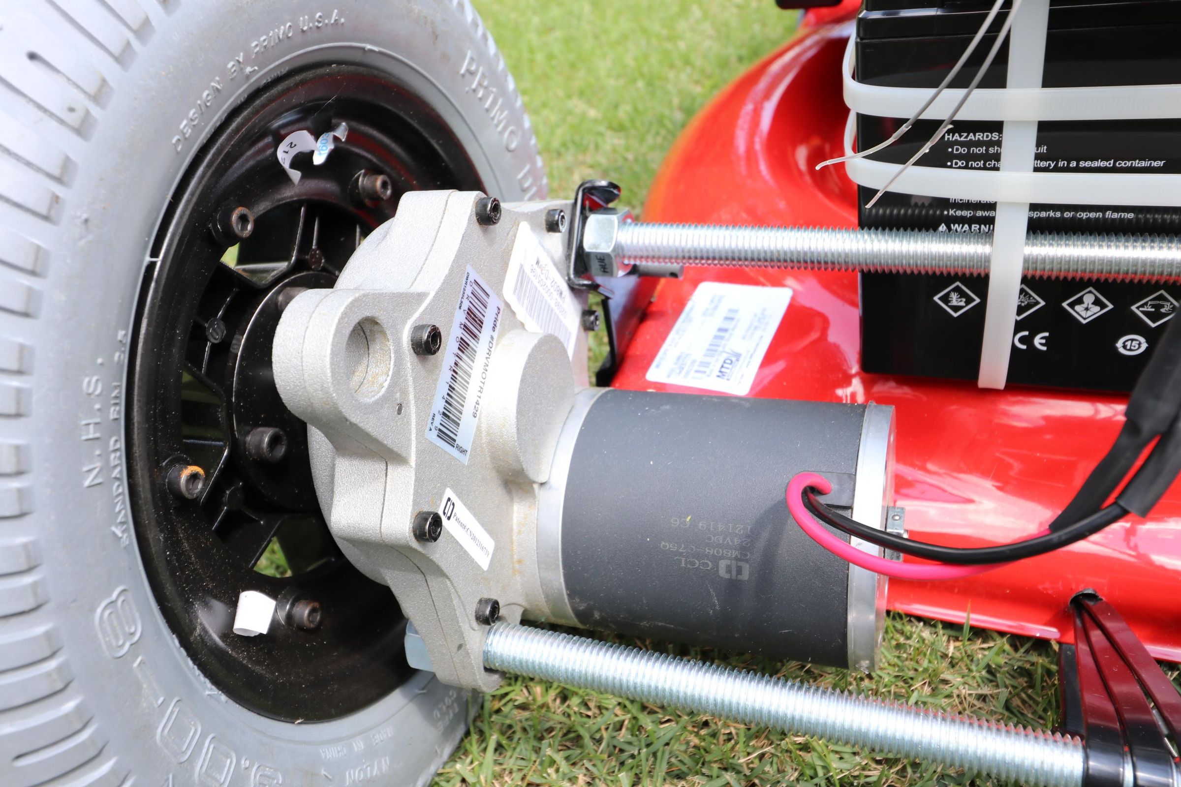 Build a Robot Lawnmower : 9 Steps (with Pictures) - Instructables