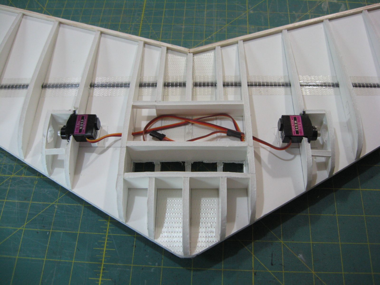 Duct Tape R/C Plane : 11 Steps (with Pictures) - Instructables