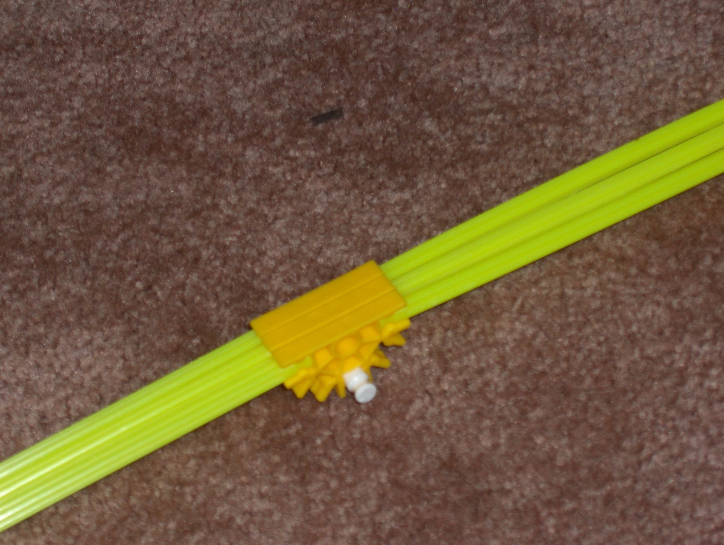 Knex Life-size Energy Sword! : 12 Steps - Instructables