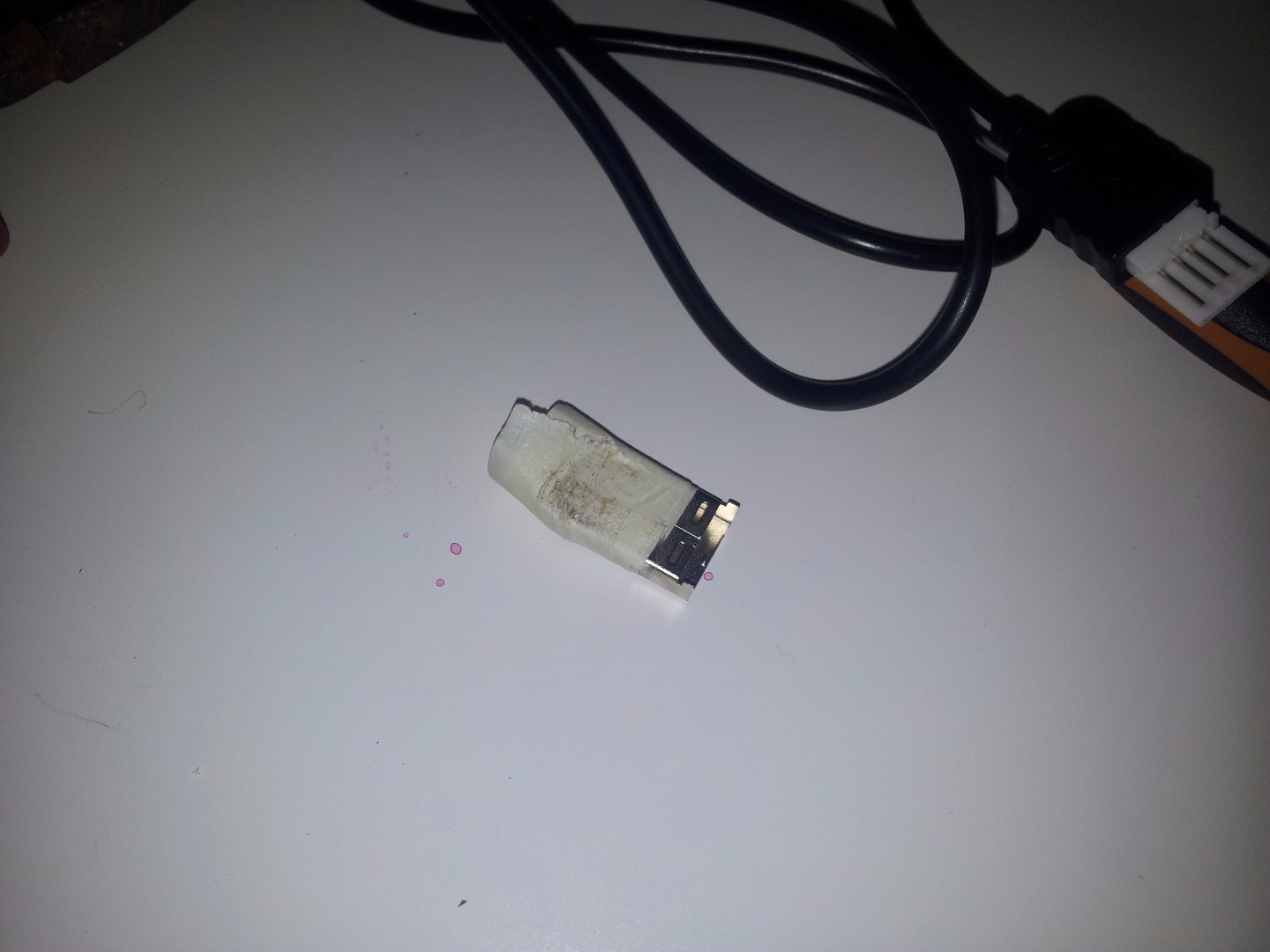 Secret Flash Drive Inside an USB Cable : 5 Steps (with Pictures ...