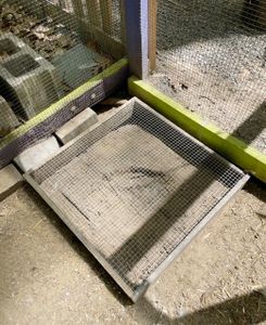 Grazing Frame for Backyard Chickens : 5 Steps (with Pictures ...