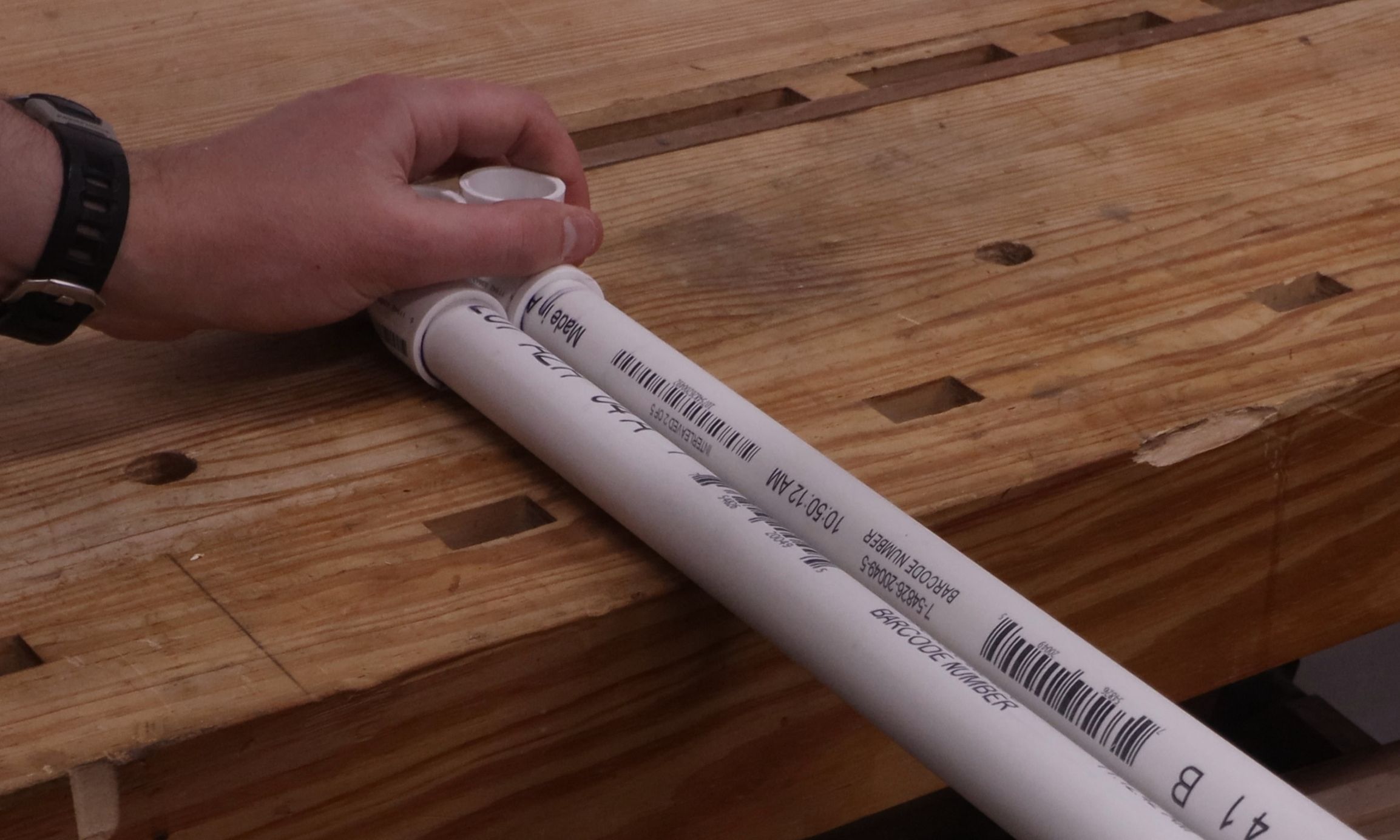 DIY Inexpensive Collapsible Projector Screen Frame : 8 Steps (with ...