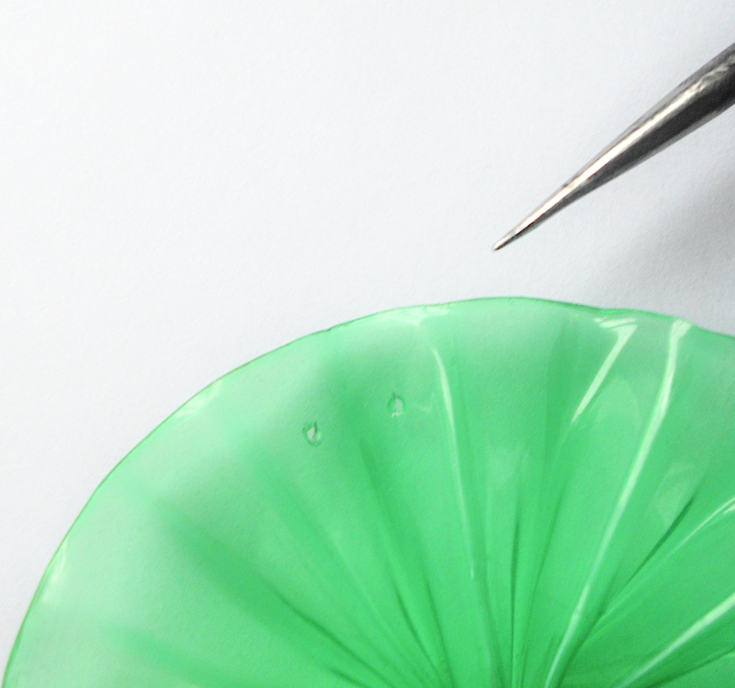 Brooch From Plastic Bottle : 7 Steps (with Pictures) - Instructables