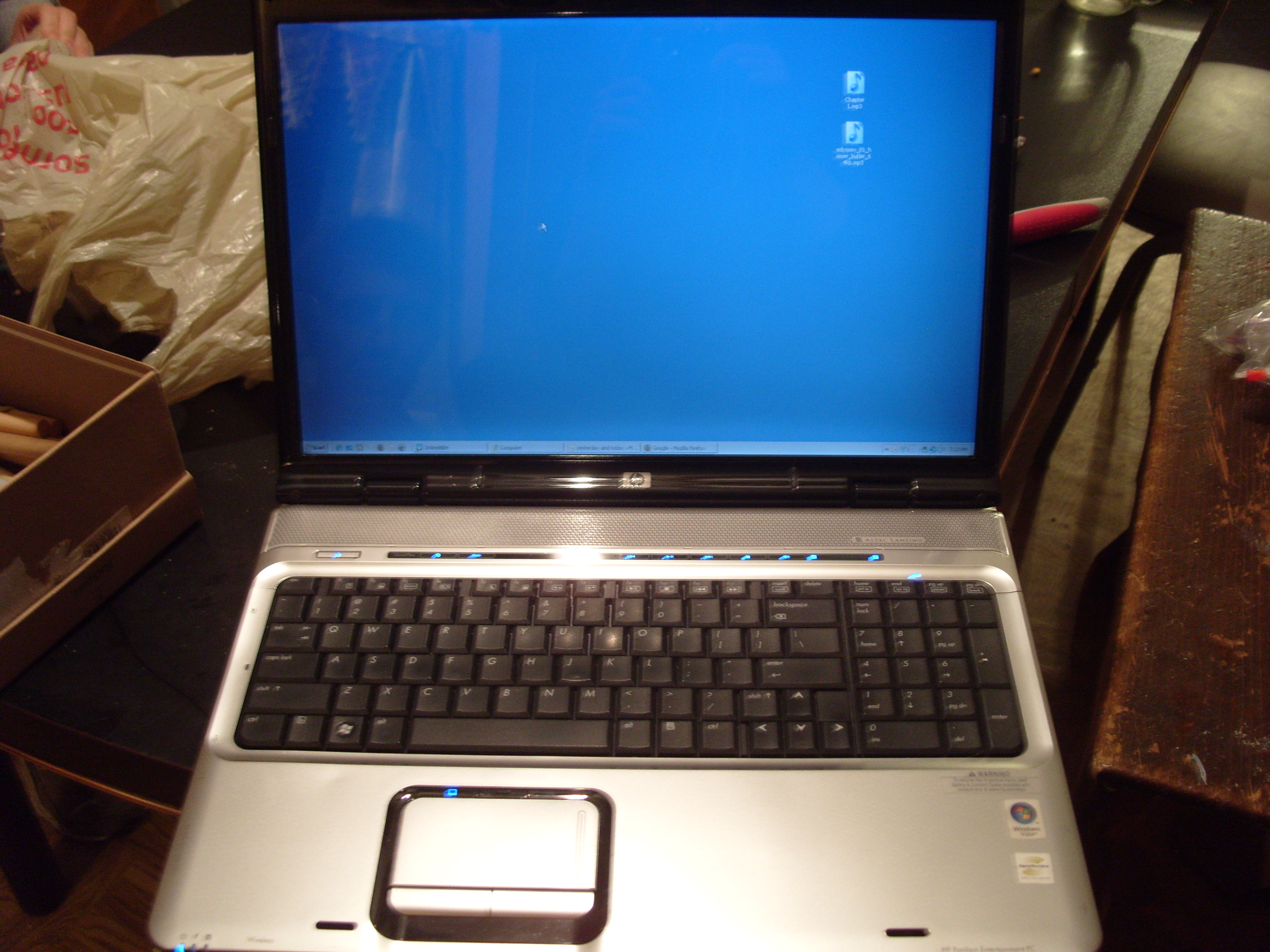 How to Replace a Laptop Screen : 5 Steps - Instructables