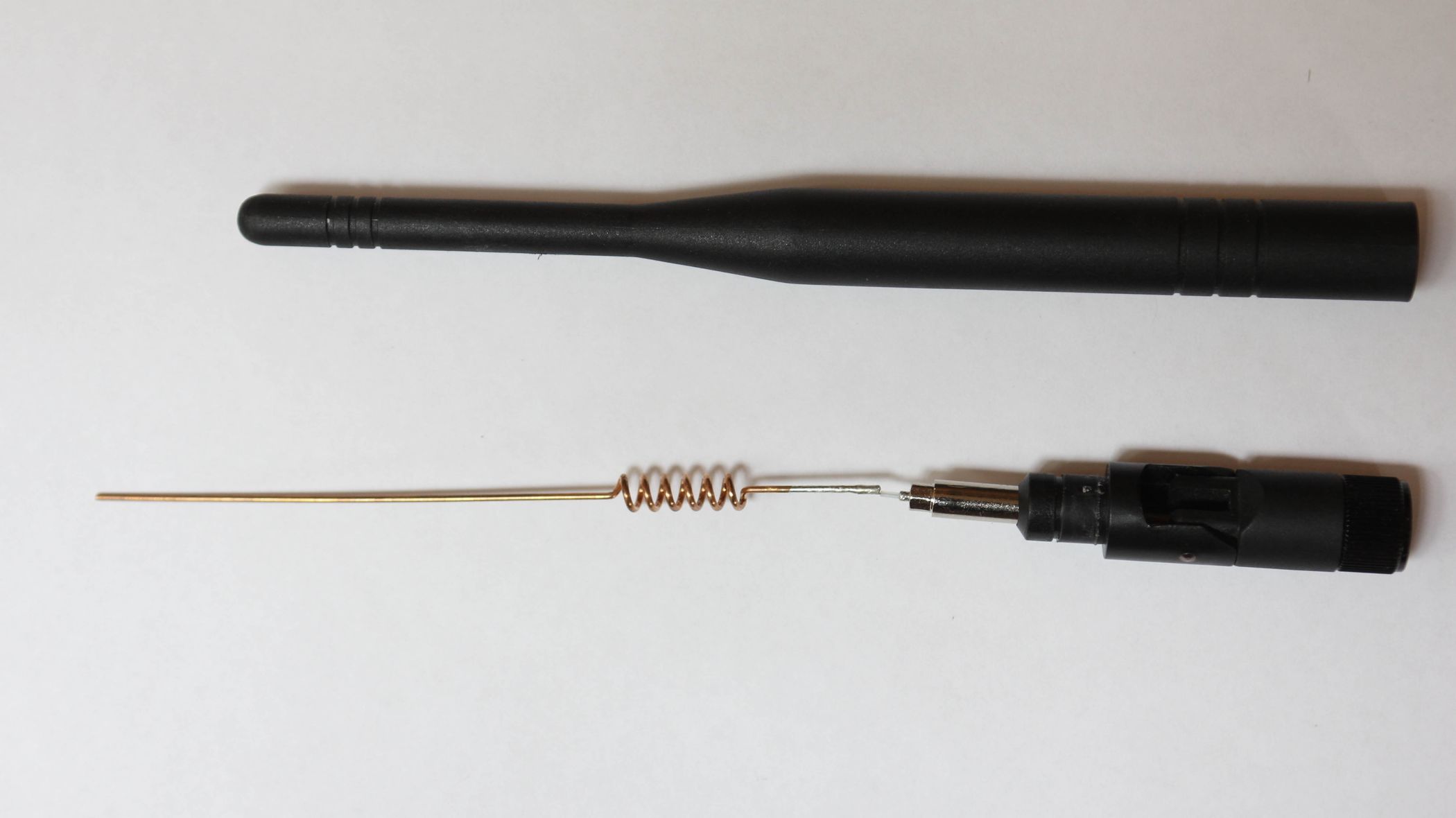 Modify a Stock Wifi Antenna : 6 Steps (with Pictures) - Instructables