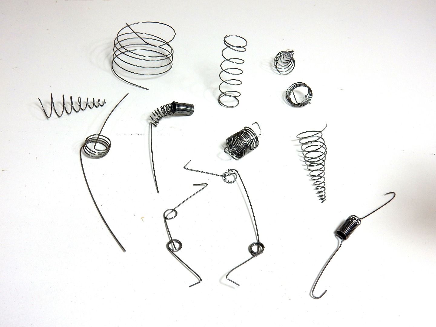 How to Make Springs : 9 Steps (with Pictures) - Instructables