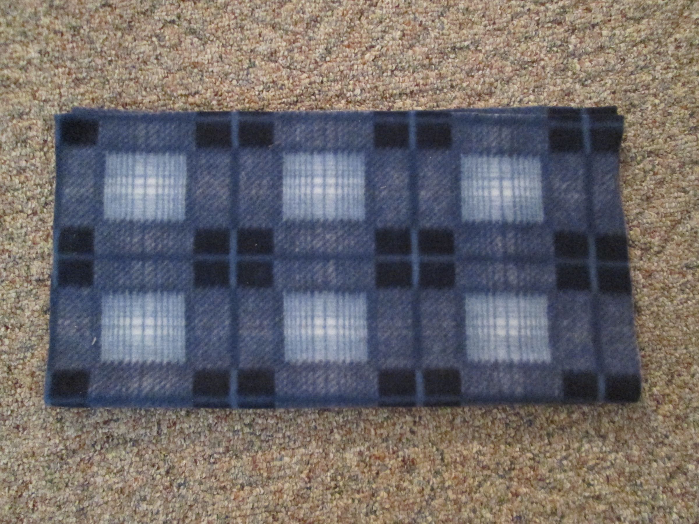 Homemade Fleece Neck Gaiter : 17 Steps - Instructables