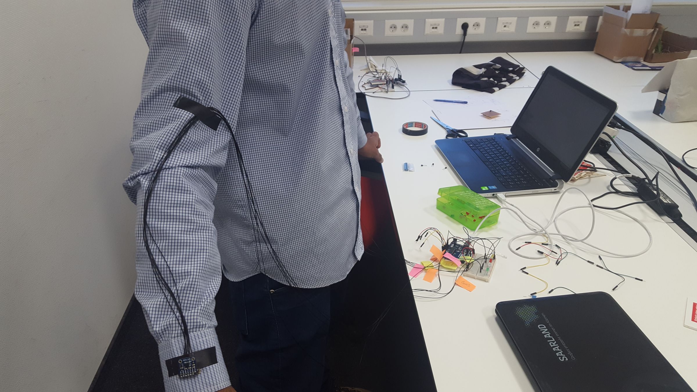 Interactive Jacket for Cyclists : 5 Steps (with Pictures) - Instructables