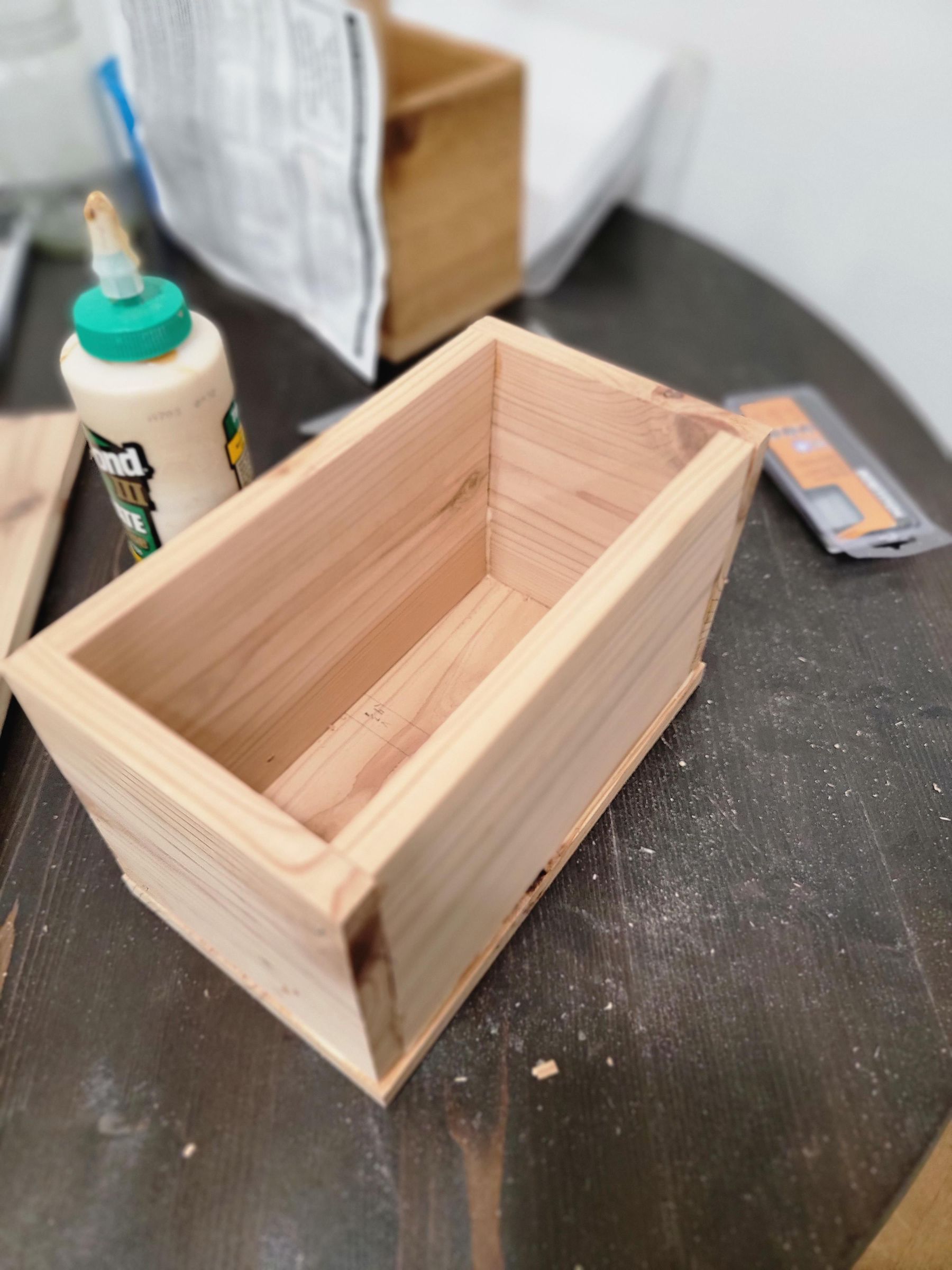 Two Cup Caddy From One Board : 4 Steps (with Pictures) - Instructables