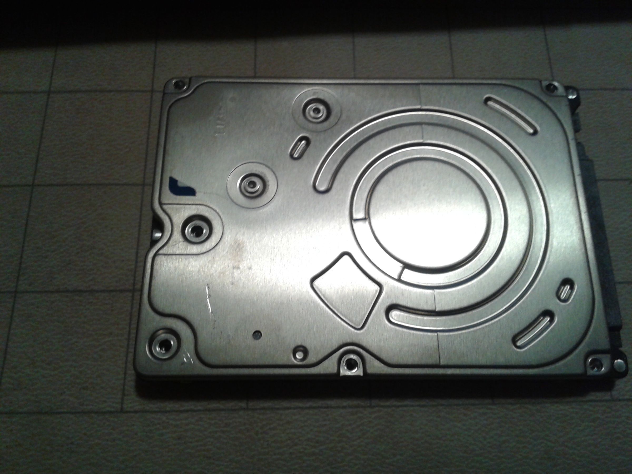 Rare Earth Magnets From Old Hard Drives : 5 Steps (with Pictures ...