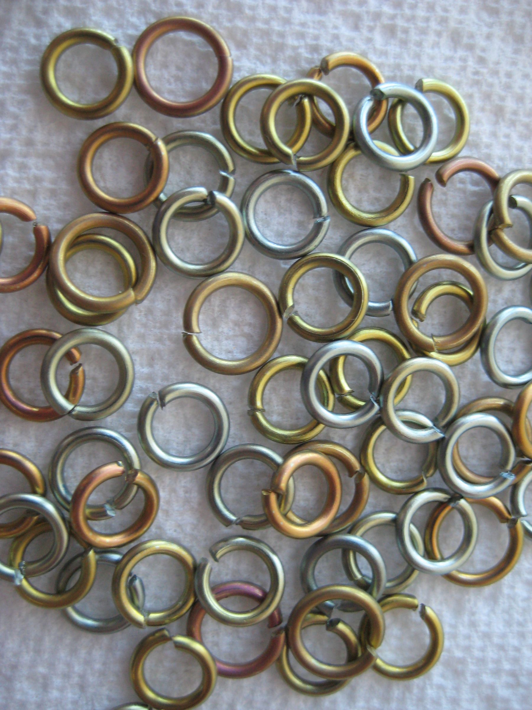 Anodizing Titanium Rings : 5 Steps (with Pictures) - Instructables