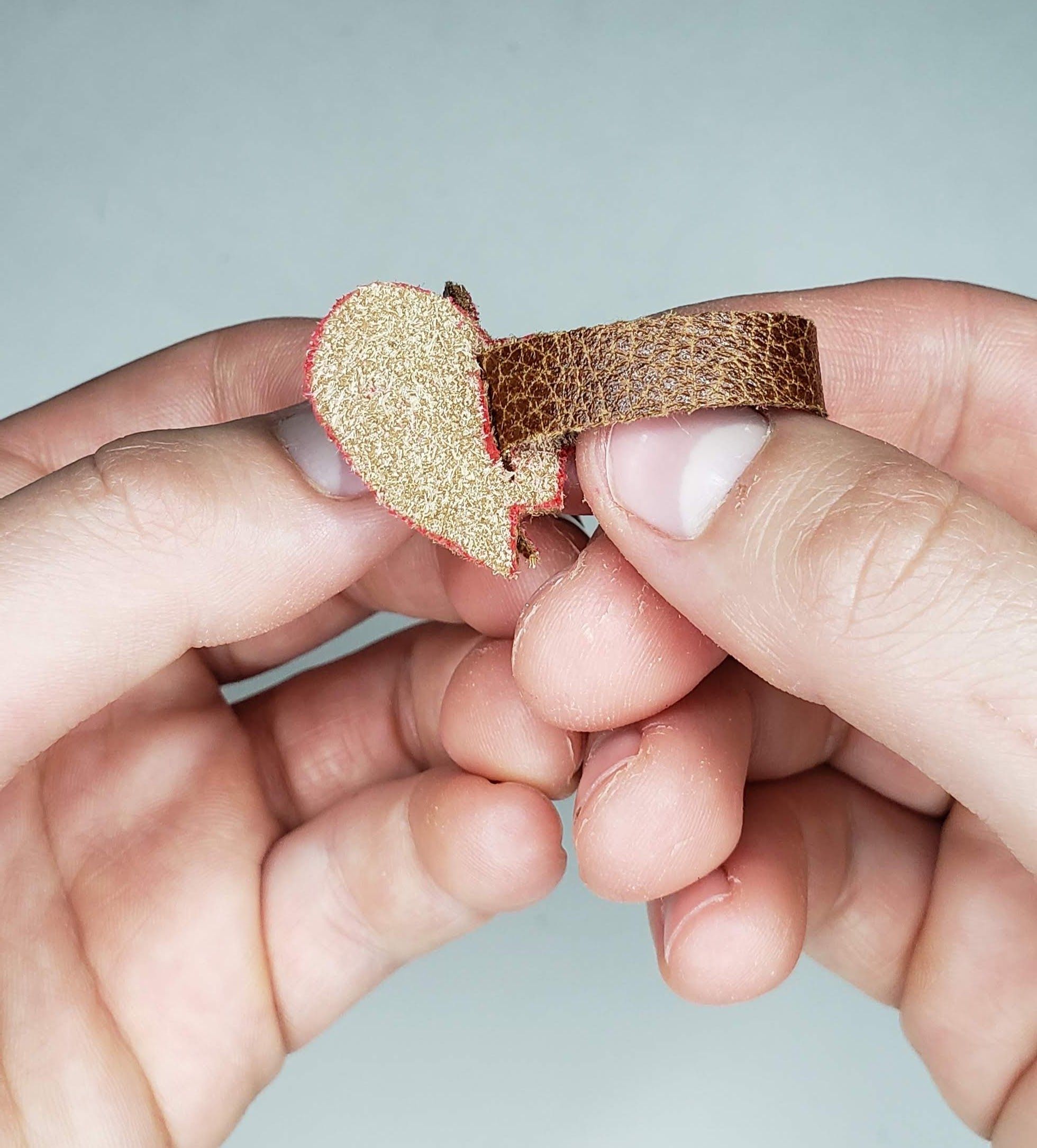 Leather Heart Ring (With Customizable Template) : 4 Steps (with ...