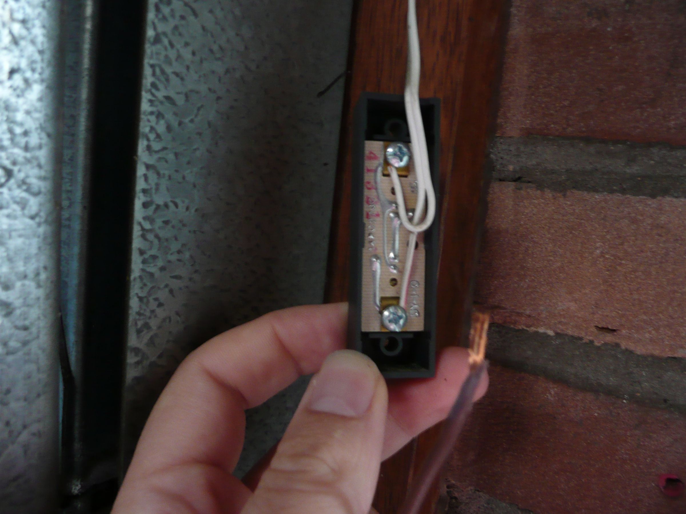 The IButton Garage-door Opener (Arduino) : 10 Steps (with Pictures ...