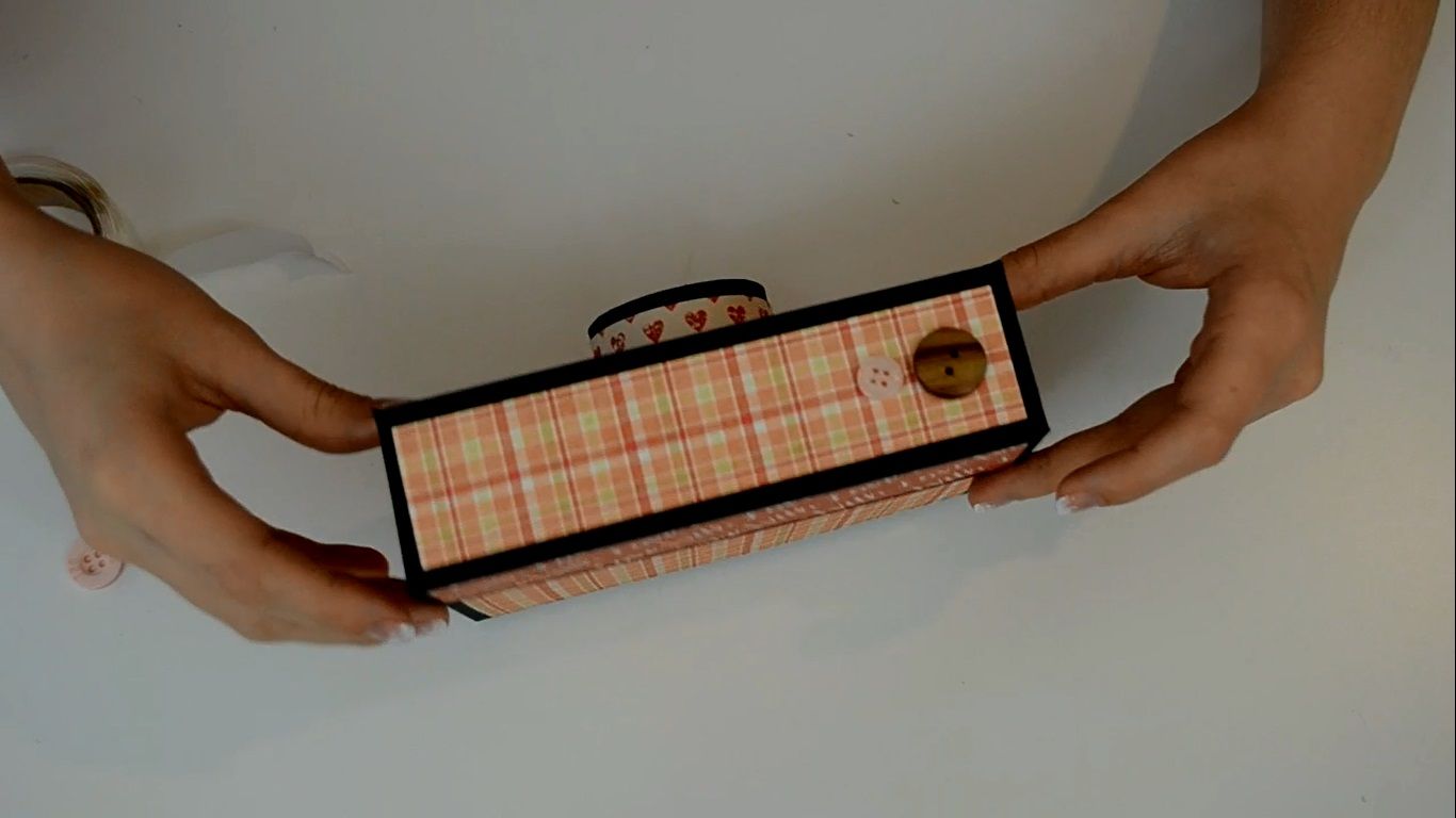 How to Make a Scrapbook Album in a Camera Box | DIY Photo Album | Gift ...