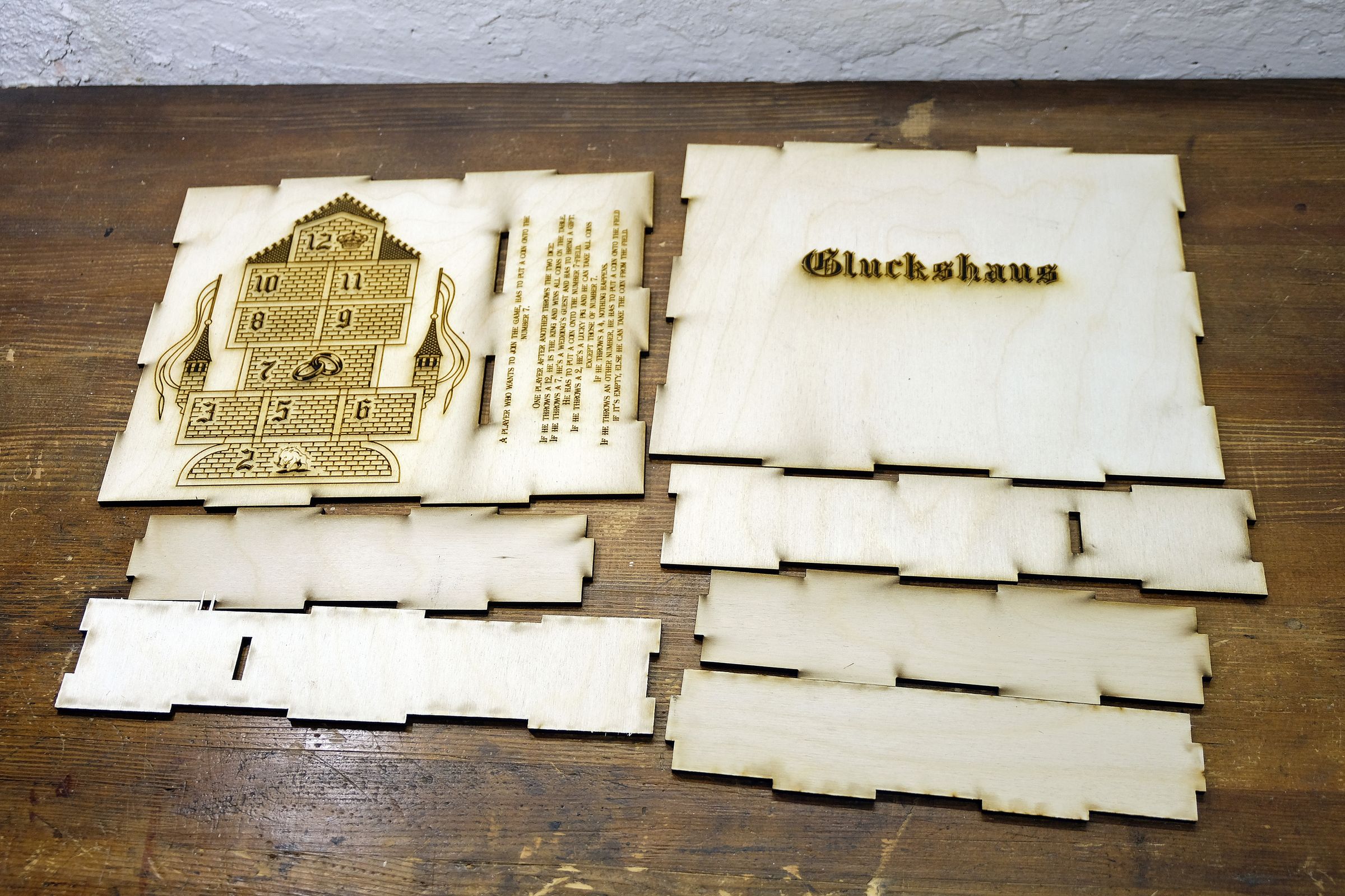 Glückshaus Is a Simple Medieval Gambling Dice Game : 11 Steps (with ...