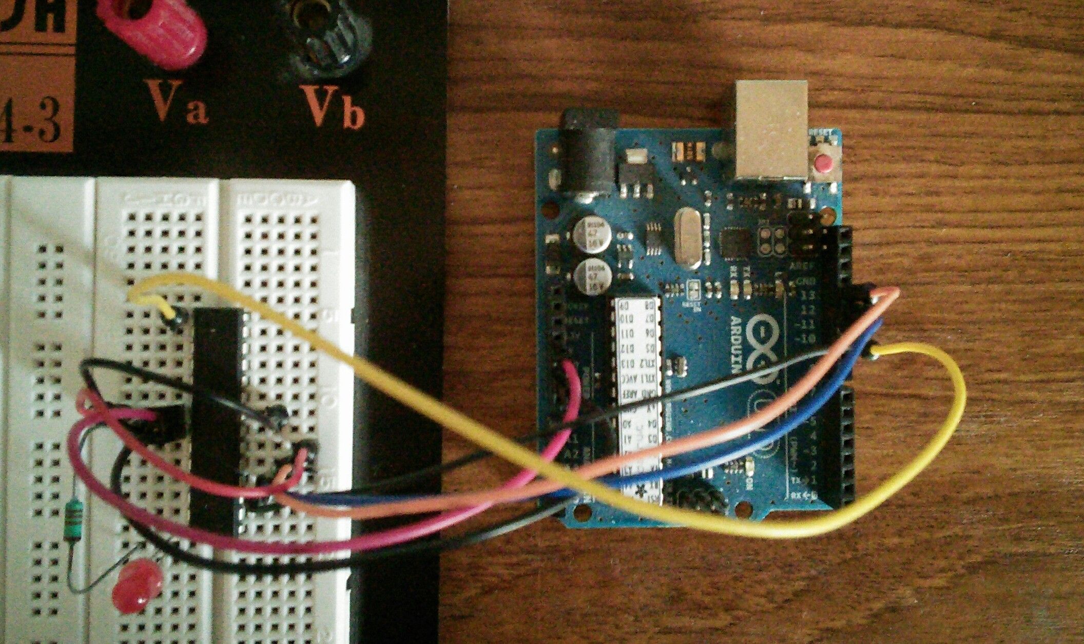 True Atmega Standalone, Running Without Crystal Oscillator (Arduino ...