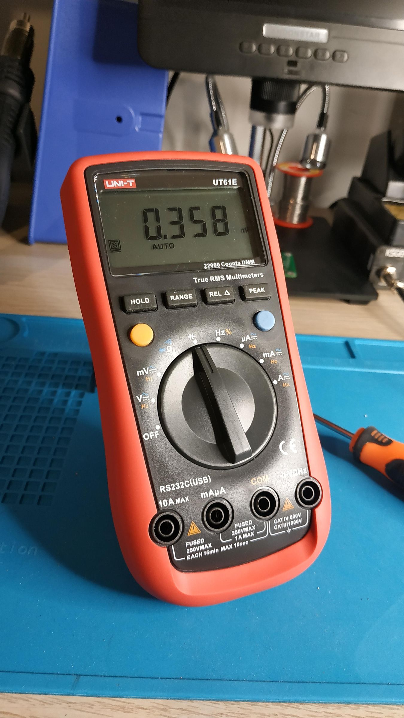 Voltage and Current Protection Upgrades for UNI-T UT61E : 11 Steps ...