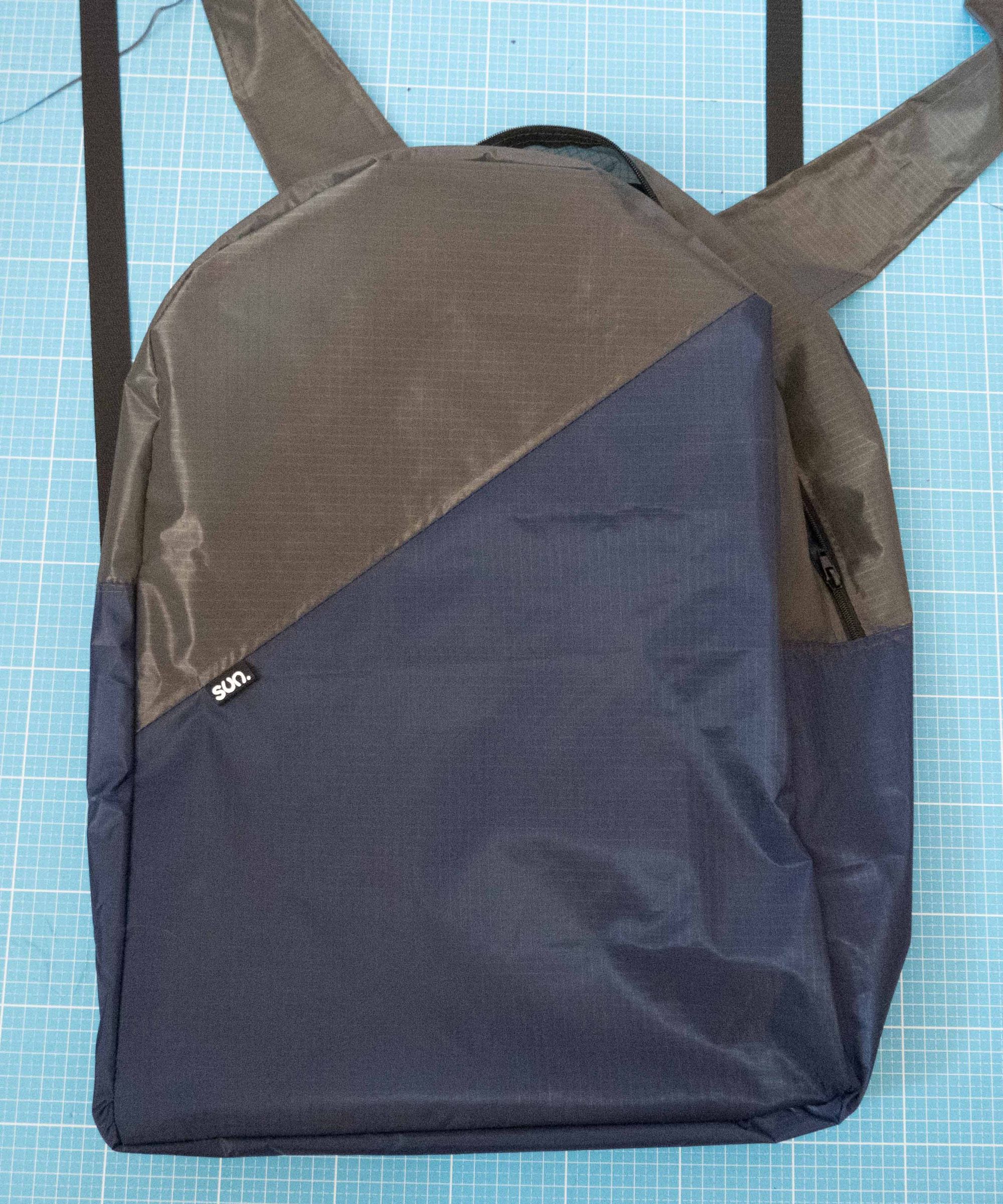 Ultralight Foldable Backpack : 11 Steps (with Pictures) - Instructables