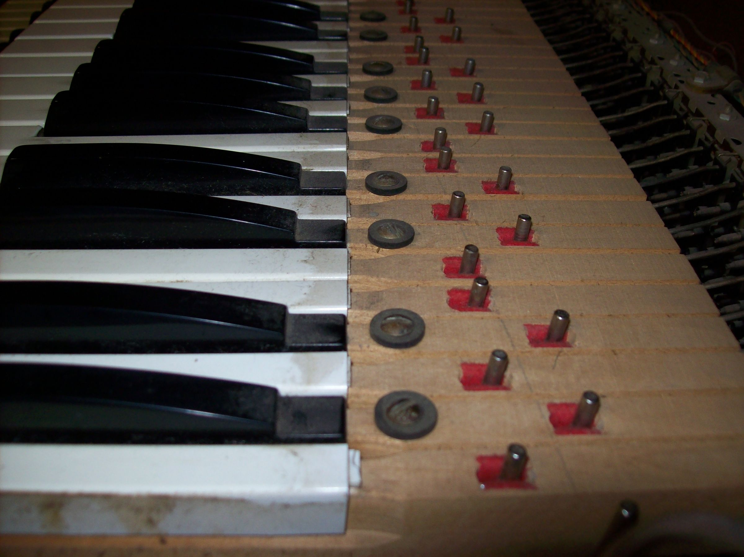 Repairing an Electronic Organ : 8 Steps (with Pictures) - Instructables