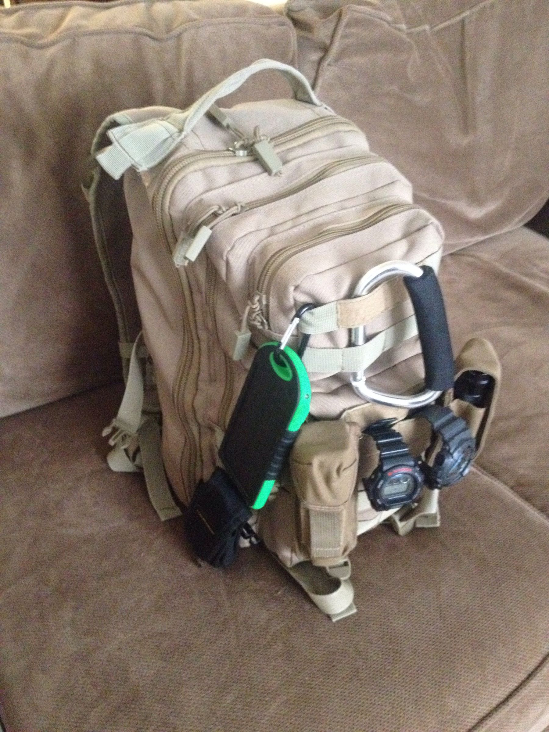How to Make a Bug Out Bag : 8 Steps (with Pictures) - Instructables