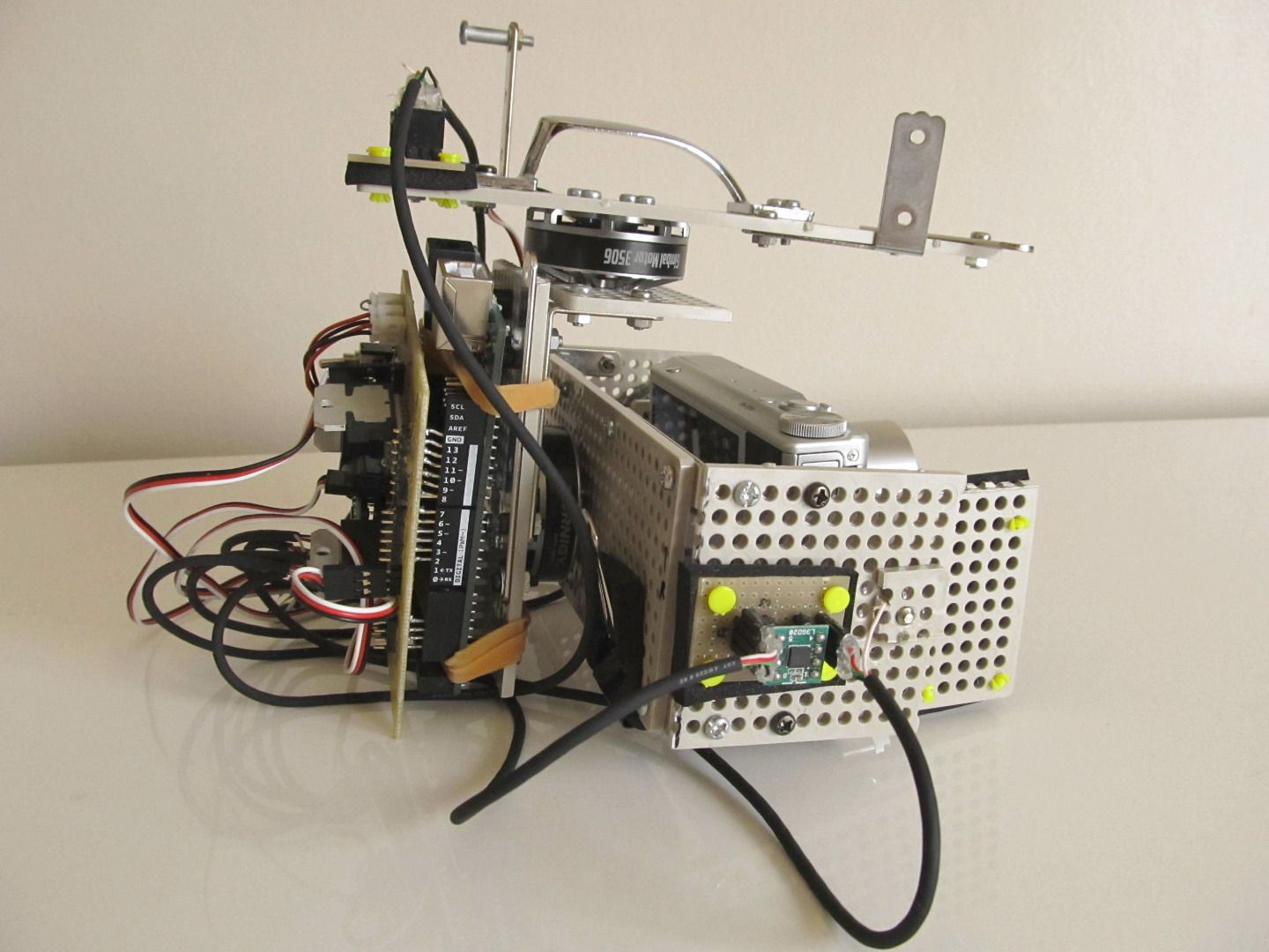 The Making of a DIY Brushless Gimbal With Arduino : 14 Steps (with ...
