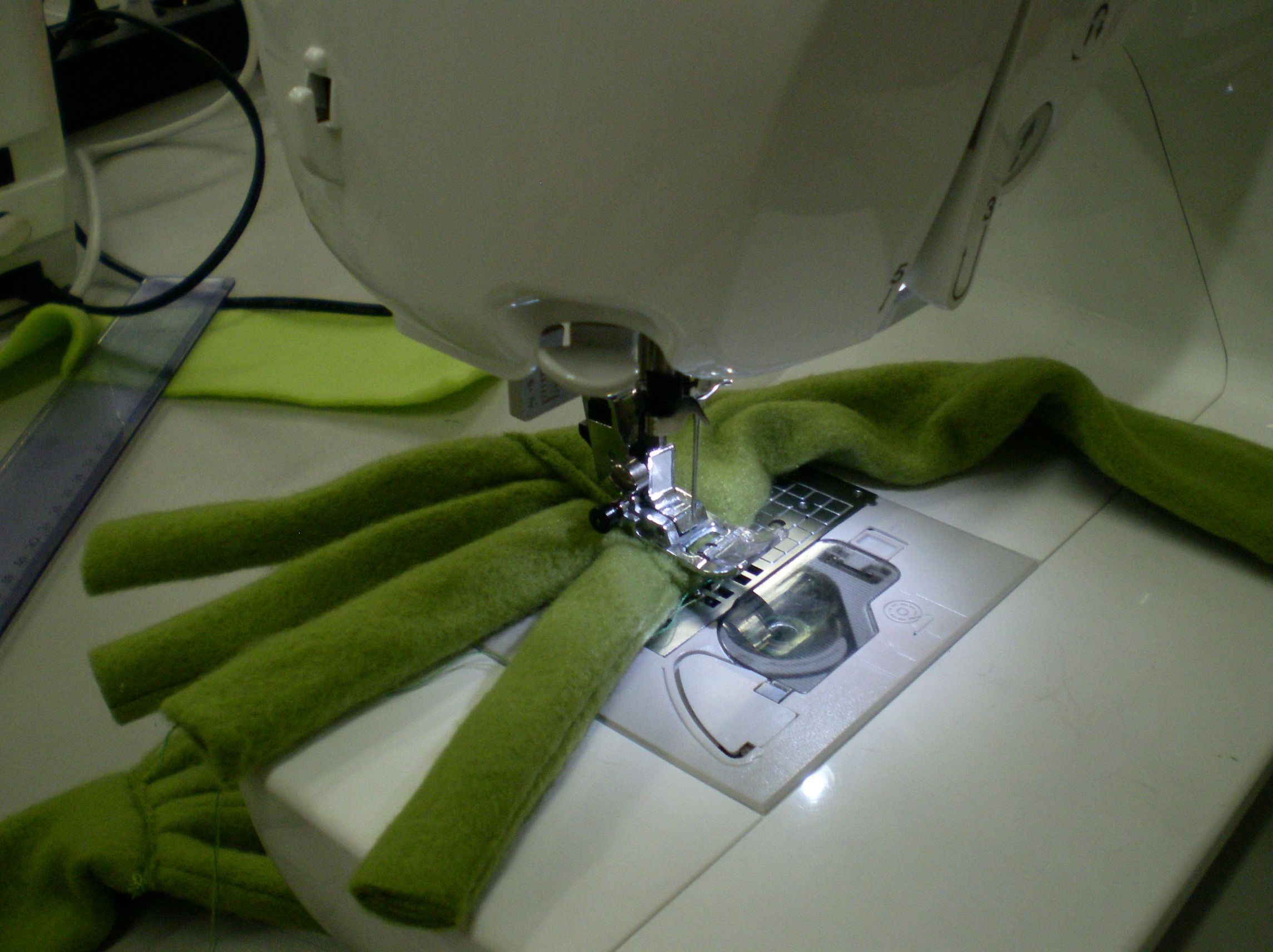 Kermit the Frog Clone : 10 Steps (with Pictures) - Instructables