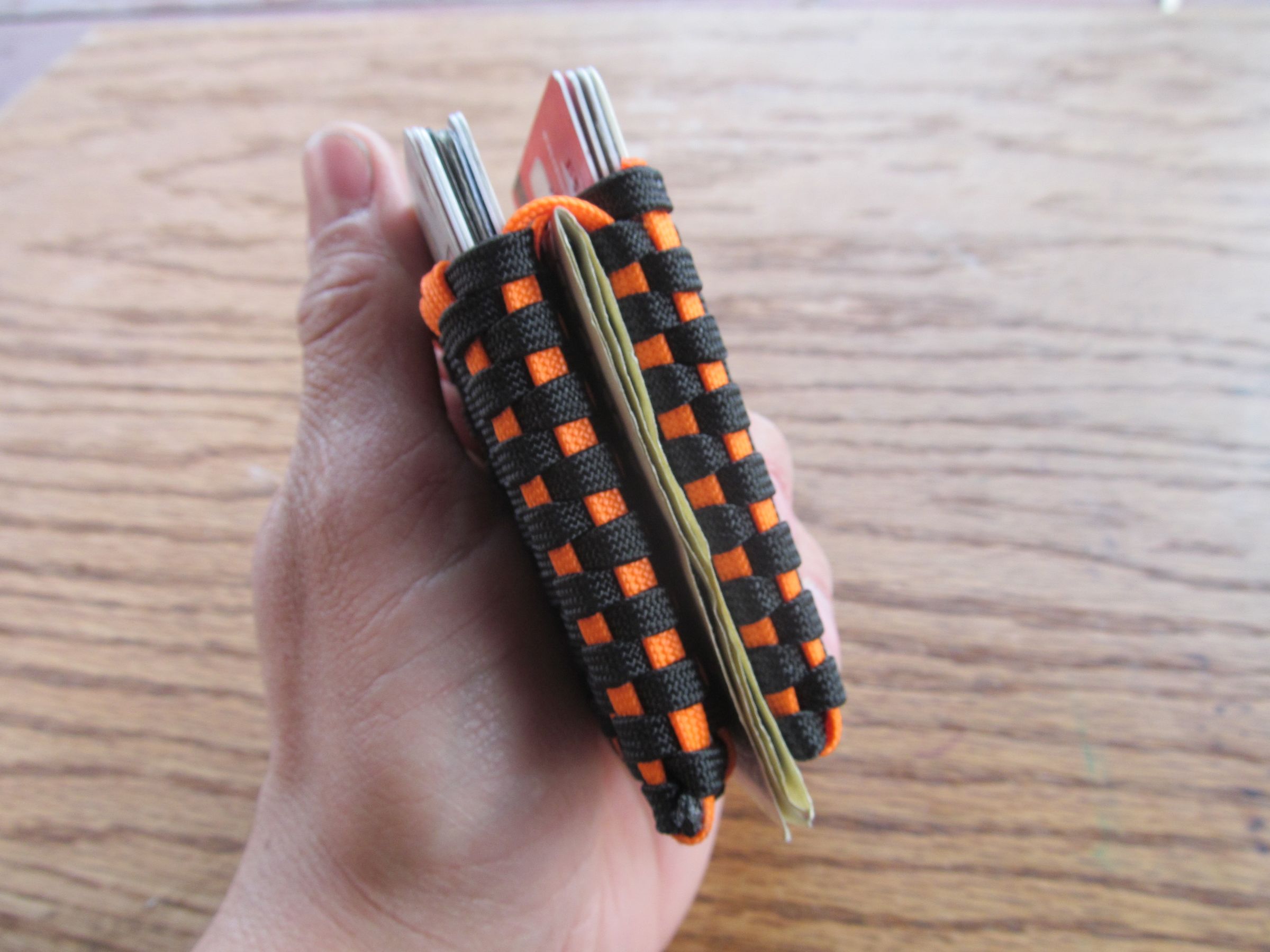 Paracord Wallet : 5 Steps (with Pictures) - Instructables