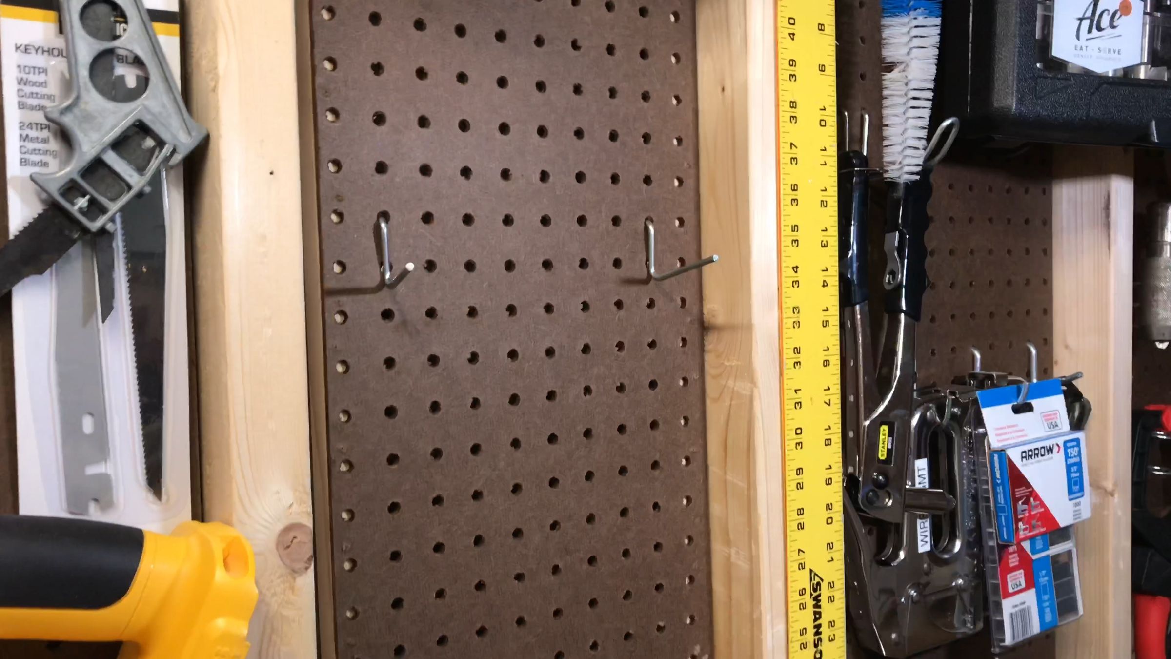 Super Simple Tape-Roll Storage Rack : 10 Steps (with Pictures ...