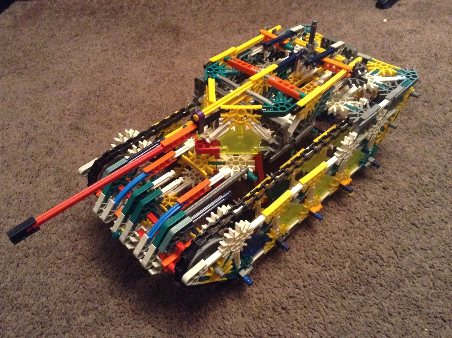Altay K'nex Tank : 6 Steps (with Pictures) - Instructables