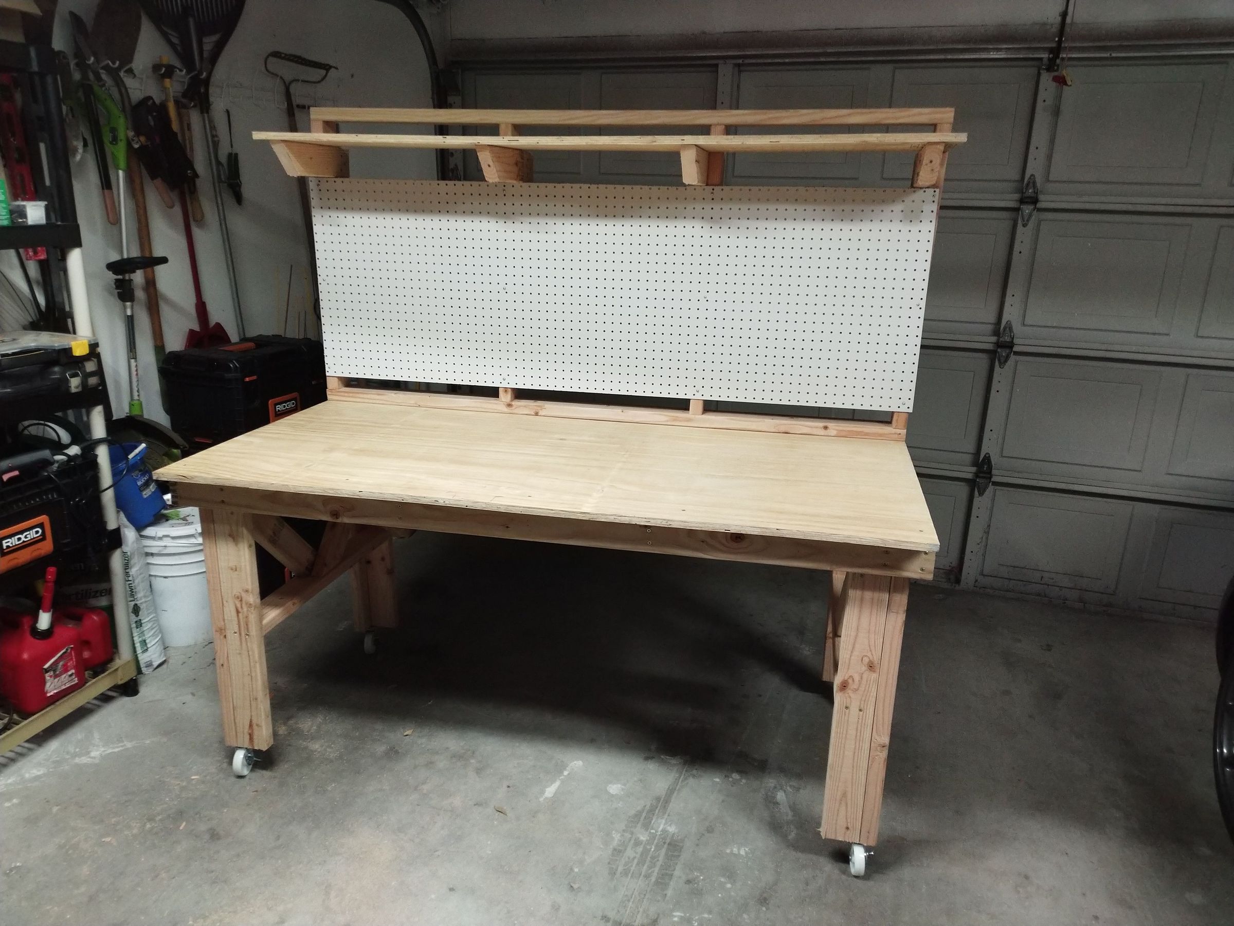 Customizable Work Bench : 7 Steps (with Pictures) - Instructables