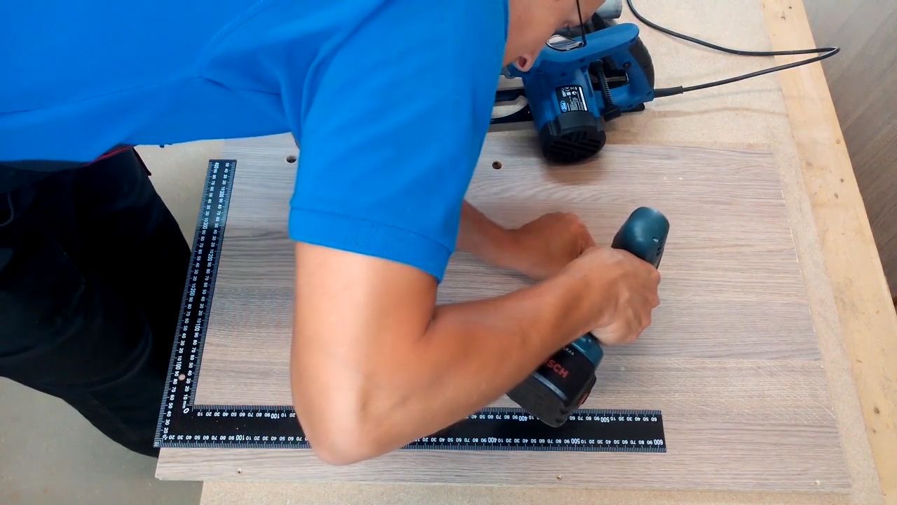 How to Make a Homemade Table Saw With Circular Saw : 6 Steps (with ...