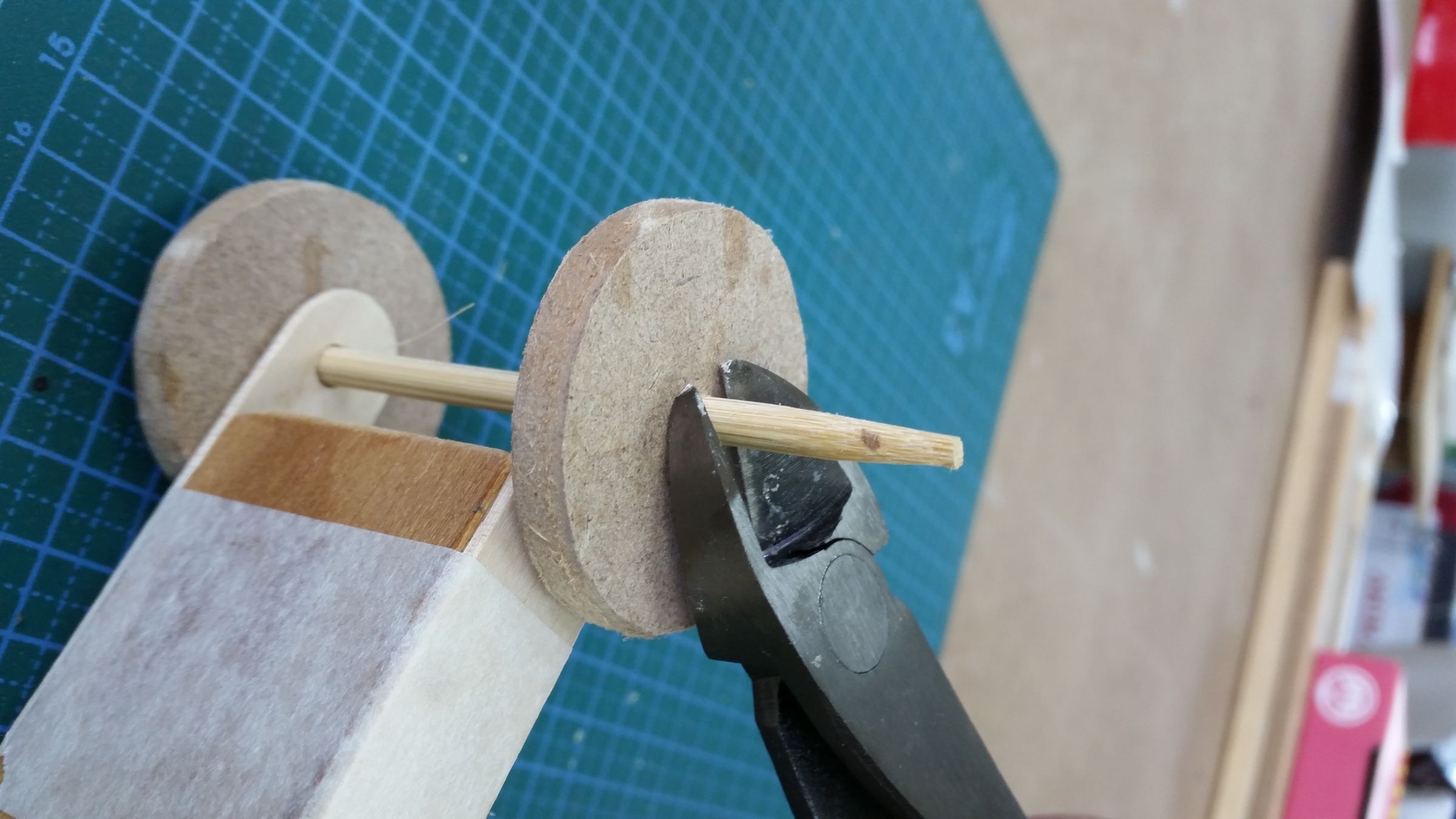 Simple Wooden Toy Car : 9 Steps (with Pictures) - Instructables