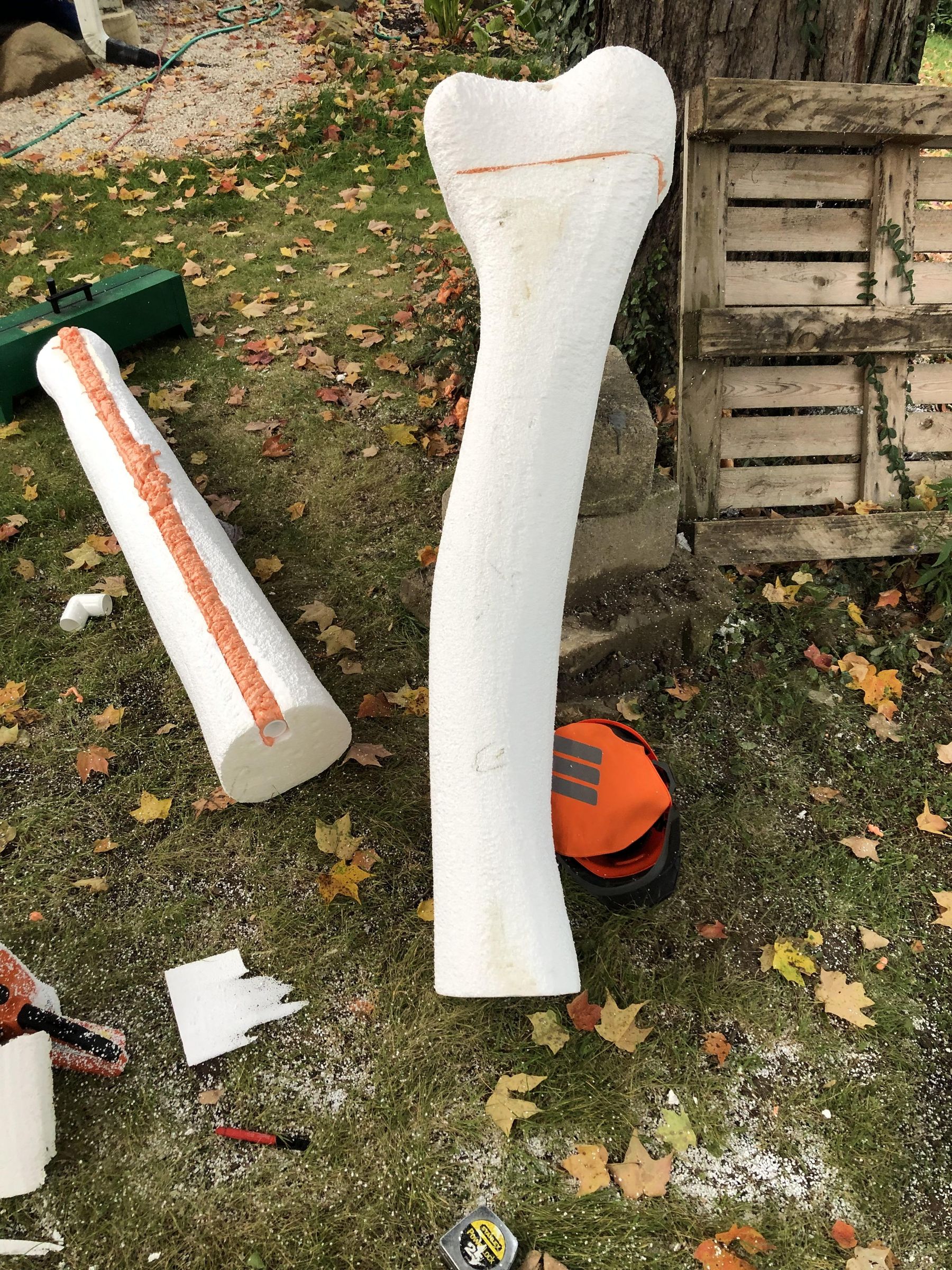 Over Sized Skeleton Breaking Out of My Home : 11 Steps (with Pictures ...