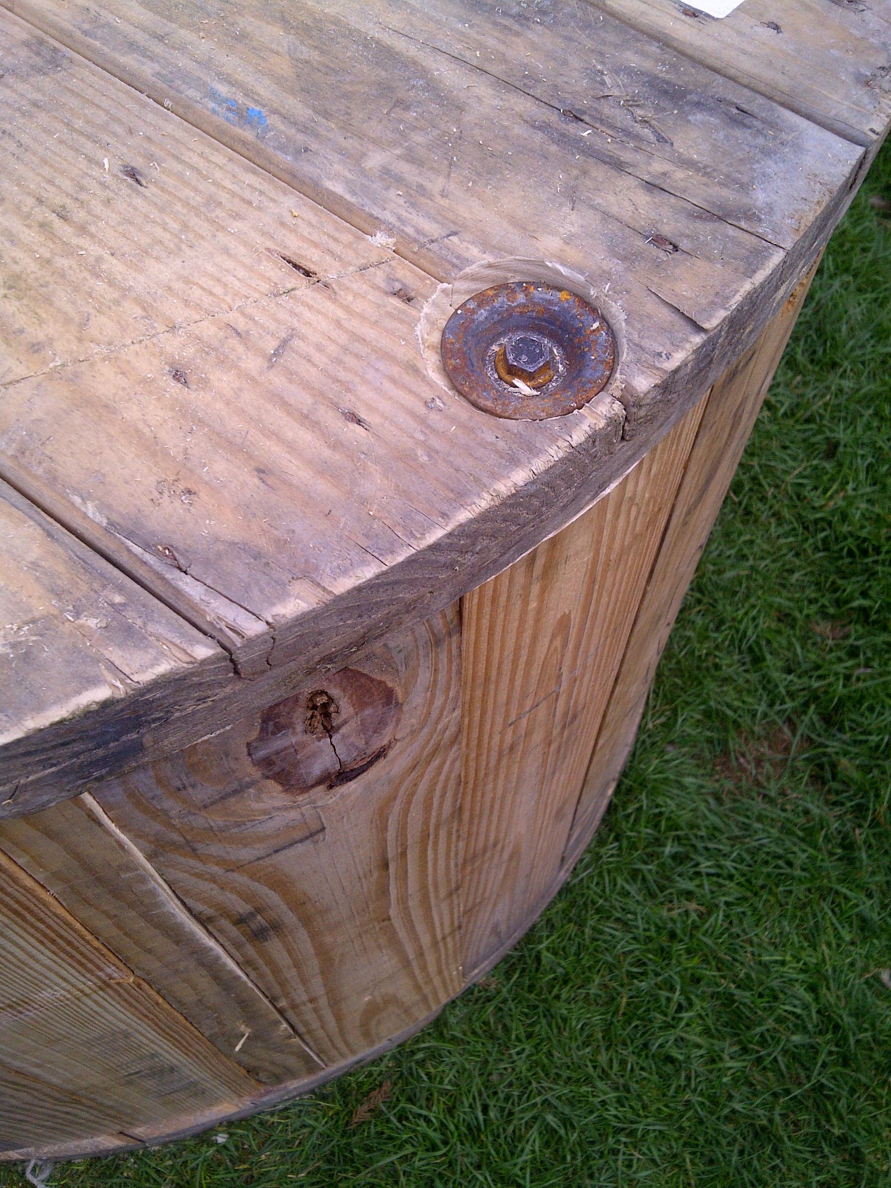 Cable Spool Duck House : 7 Steps (with Pictures) - Instructables