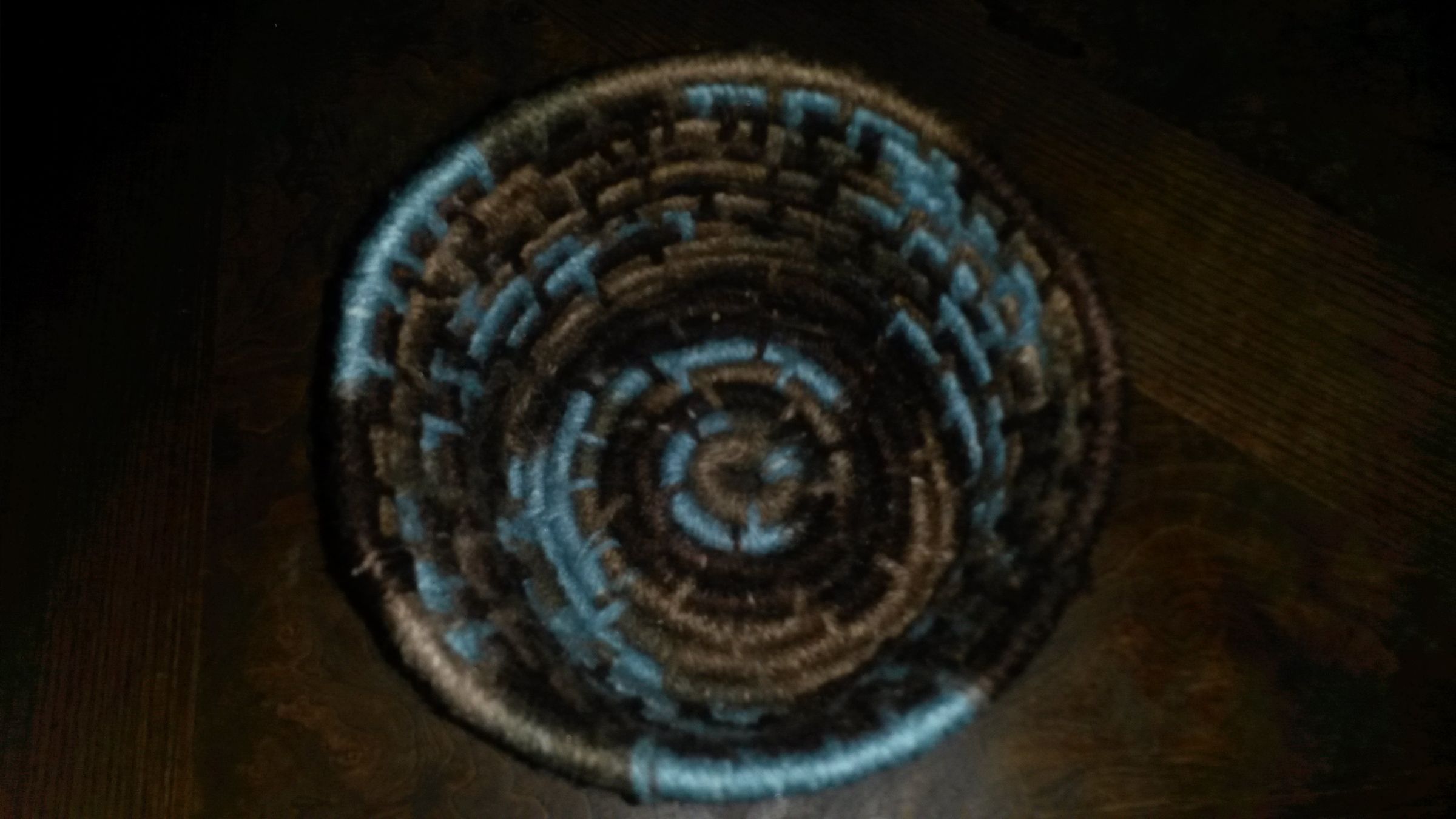 Weaving a Yarn Basket : 8 Steps (with Pictures) - Instructables