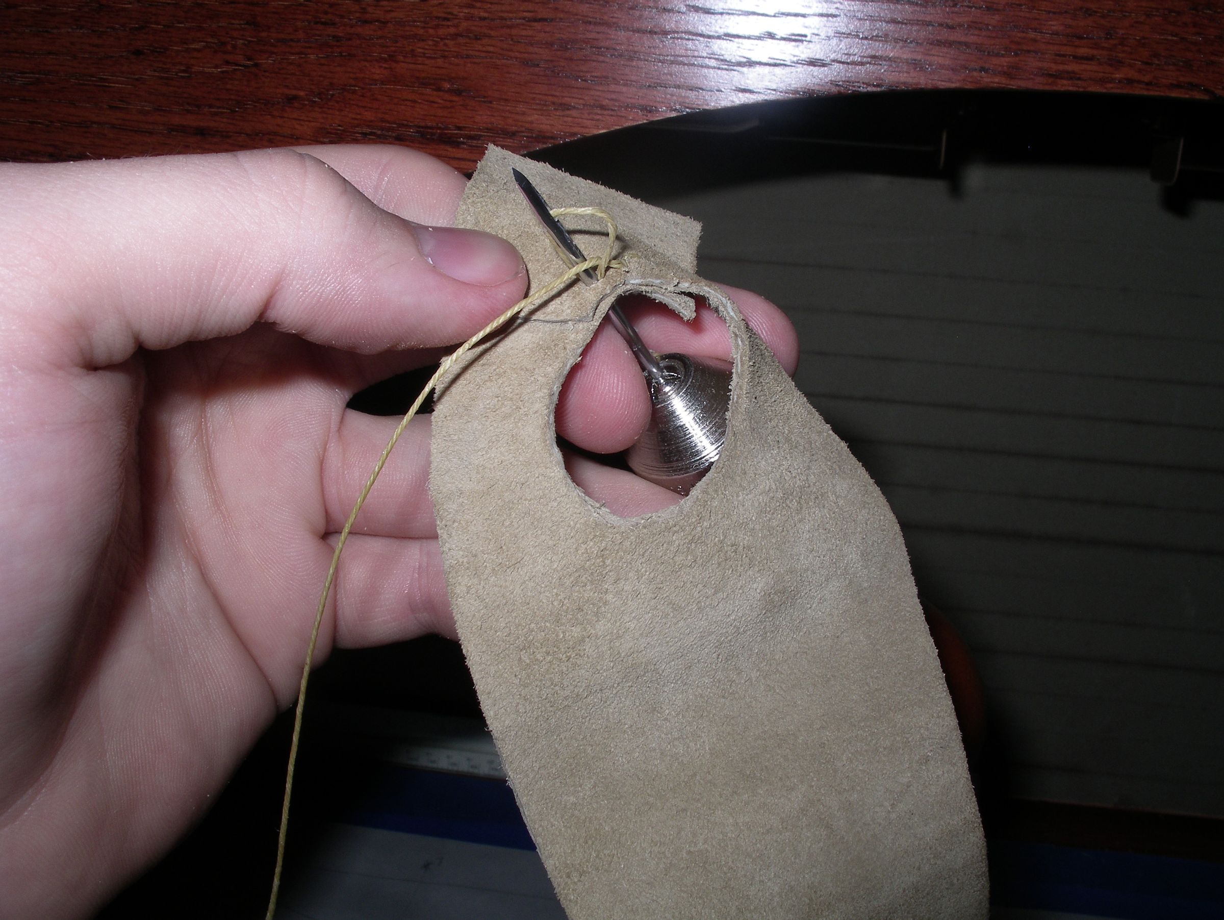 Sailmakers Palm, How to Make One. : 5 Steps (with Pictures) - Instructables