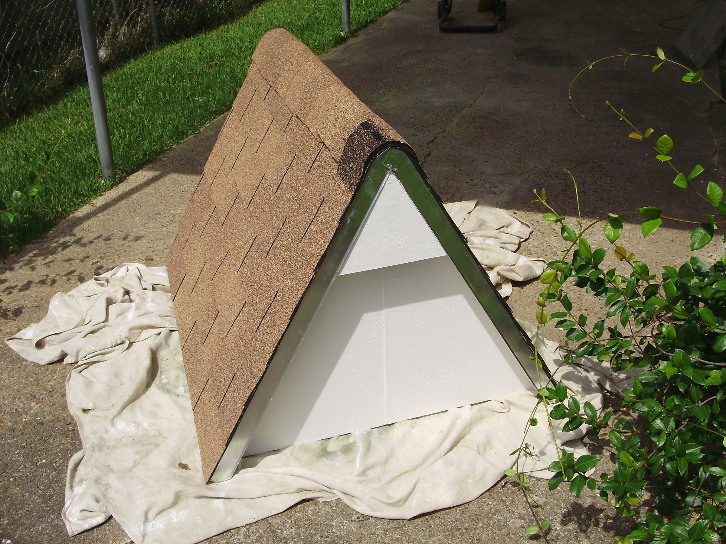 Build an Insulated A-Frame Doghouse for Under $75 : 4 Steps - Instructables