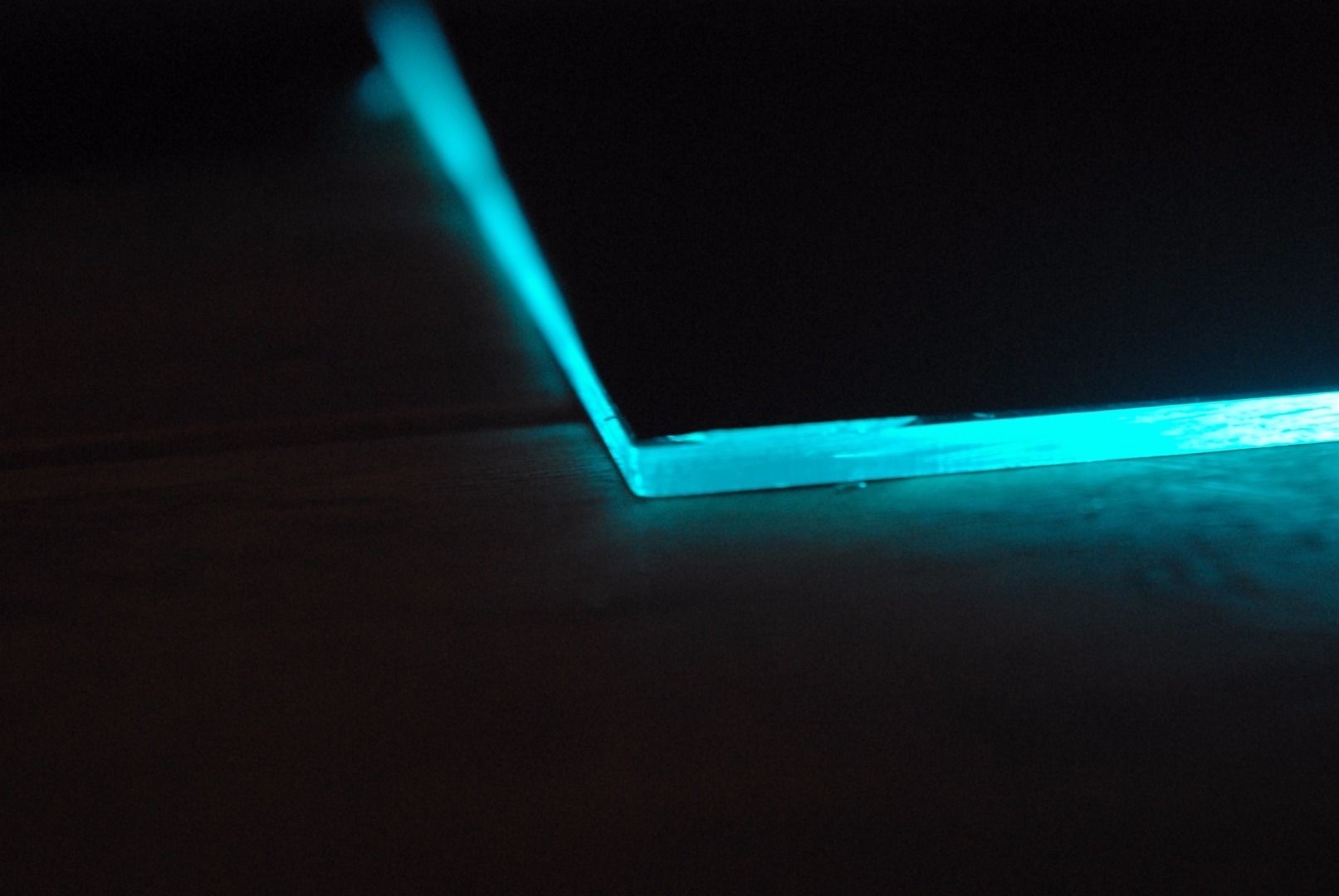 GLOWPad - an RGB Light Up Mouse Pad. : 6 Steps - Instructables
