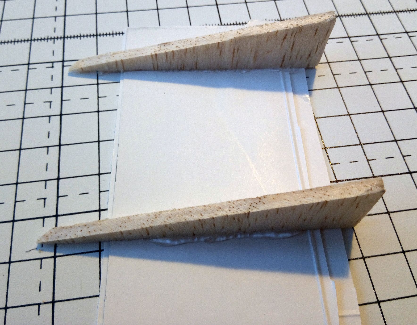 Easy Balsa Glider : 9 Steps (with Pictures) - Instructables
