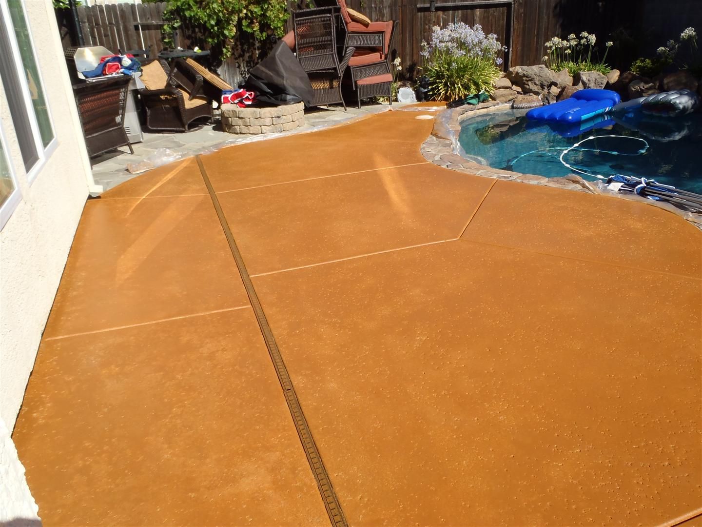 How to Apply Multi-color Concrete Stain : 8 Steps (with Pictures ...